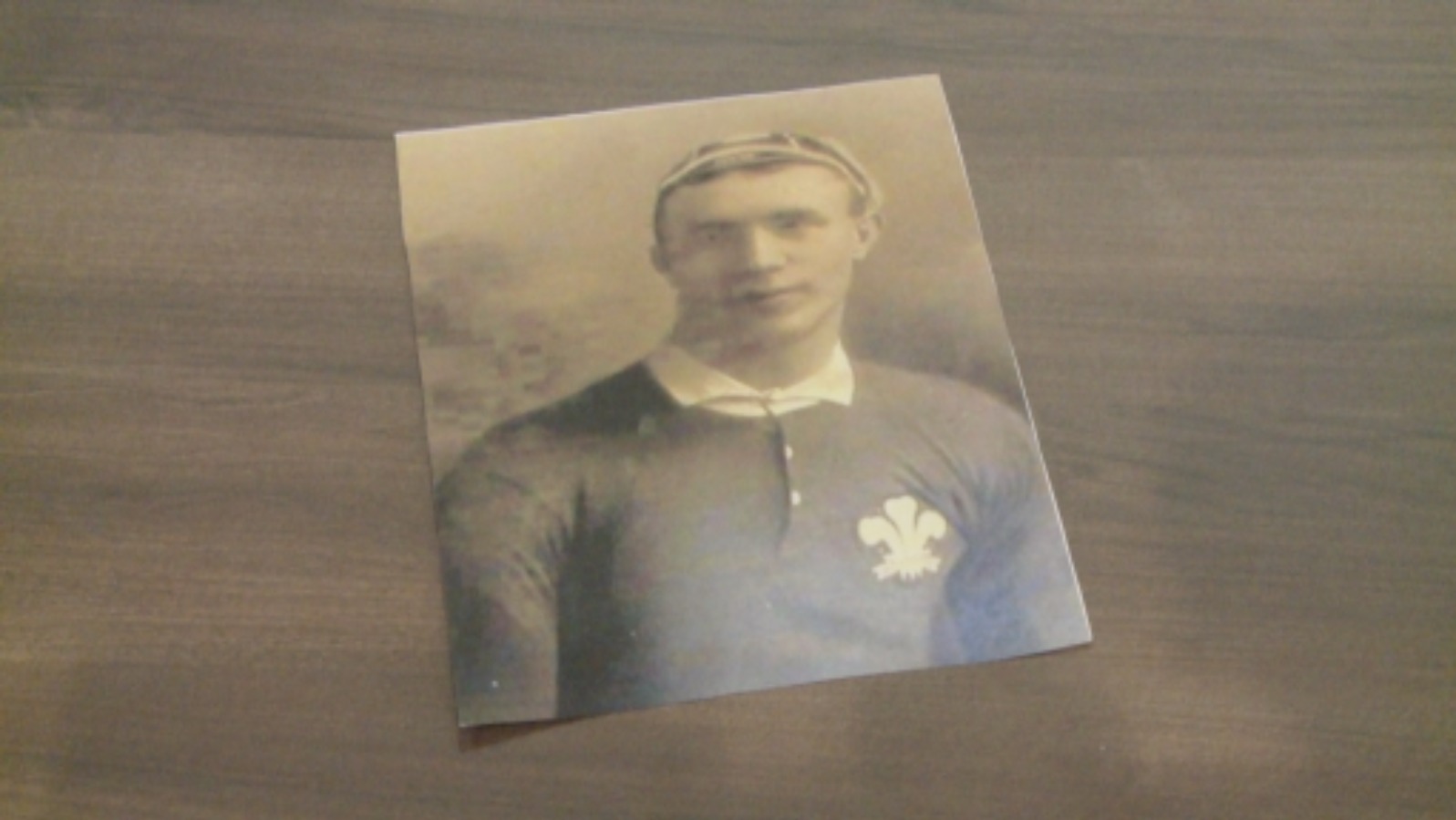 Police force remembers its World War One heroes | ITV News Wales