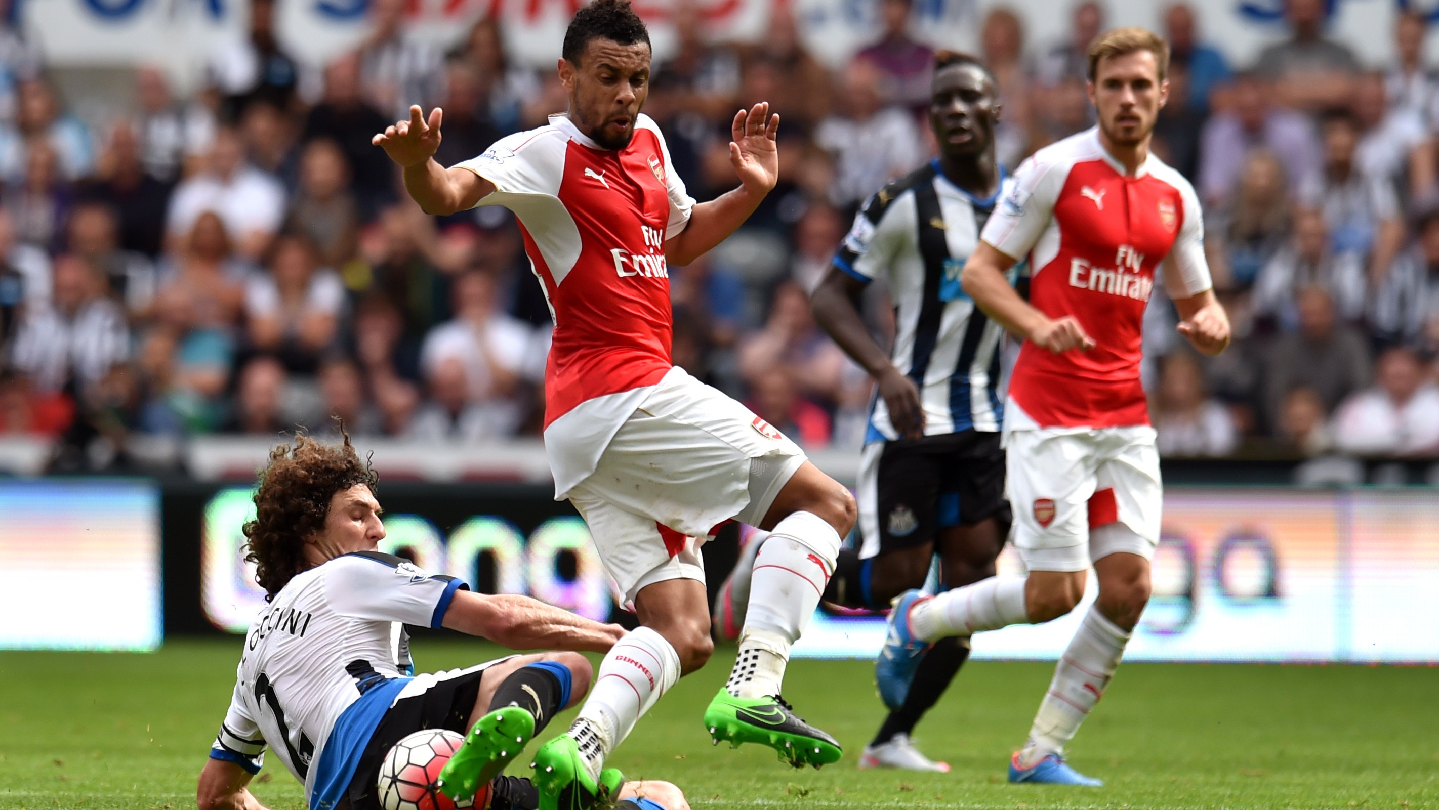 Match report: Coloccini own goal earns Arsenal three points at St James ...
