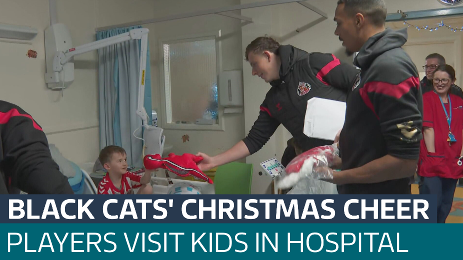 Sunderland players bring festive joy to children spending Christmas in ...