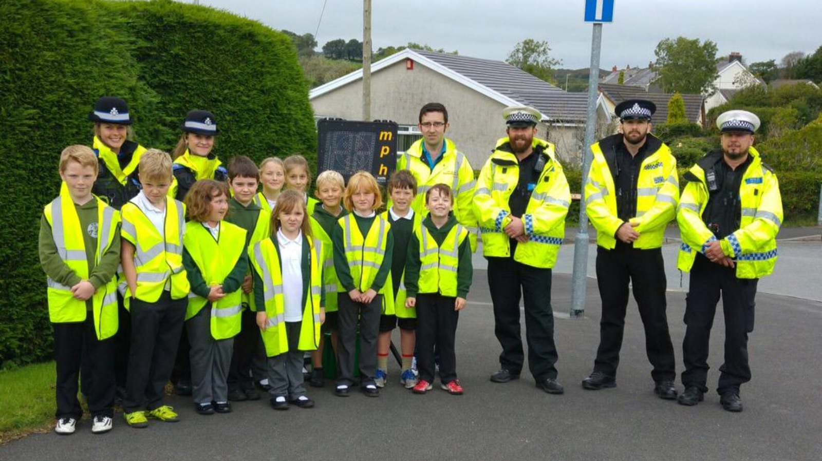 Speeding drivers face schoolchildren in new crackdown | ITV News Wales