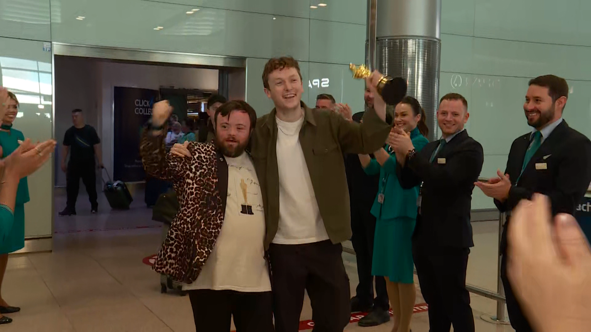 Oscar winners An Irish Goodbye receive warm welcome as they return home ...