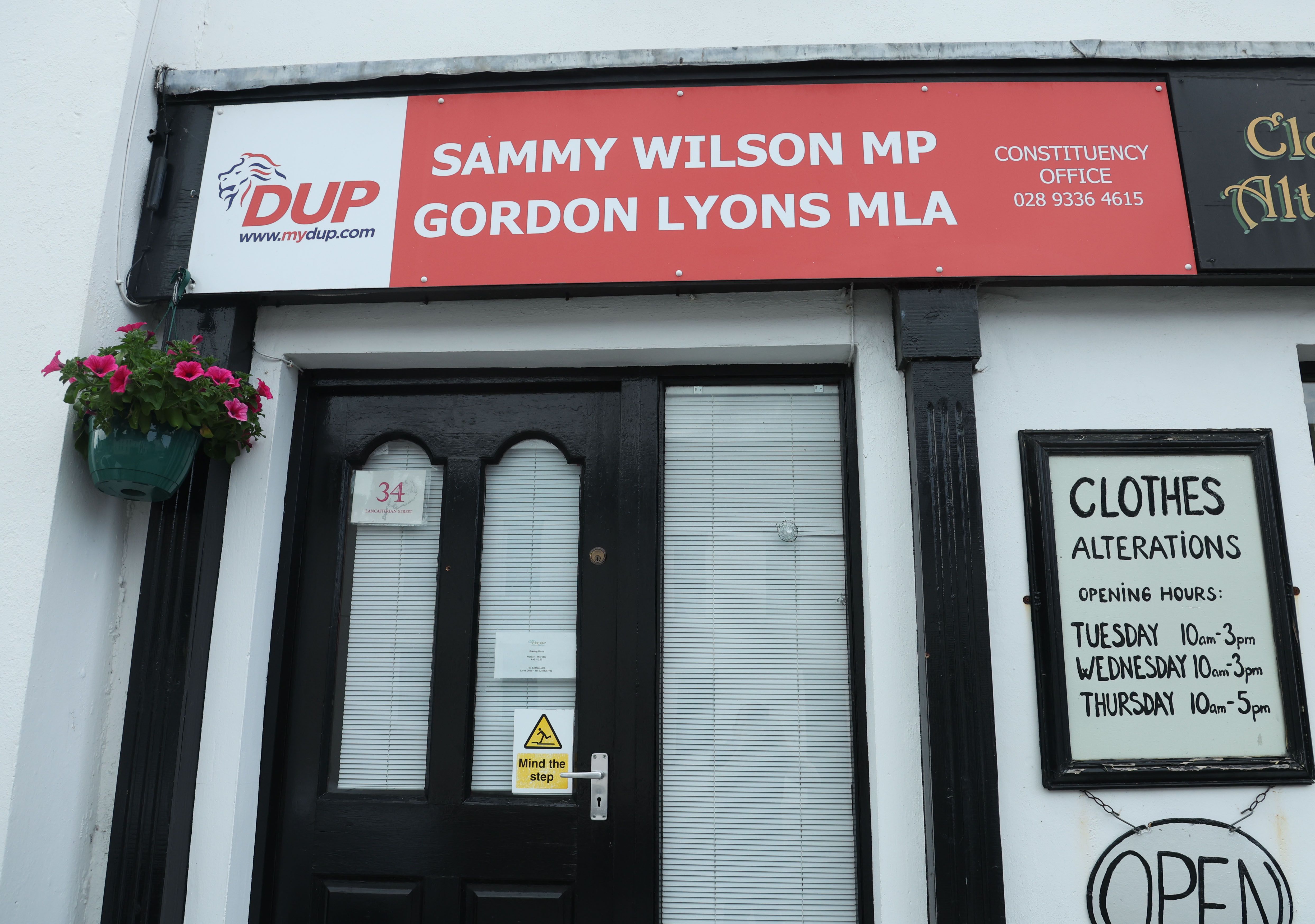 Police investigating damage caused to DUP parliamentary candidate Sammy ...