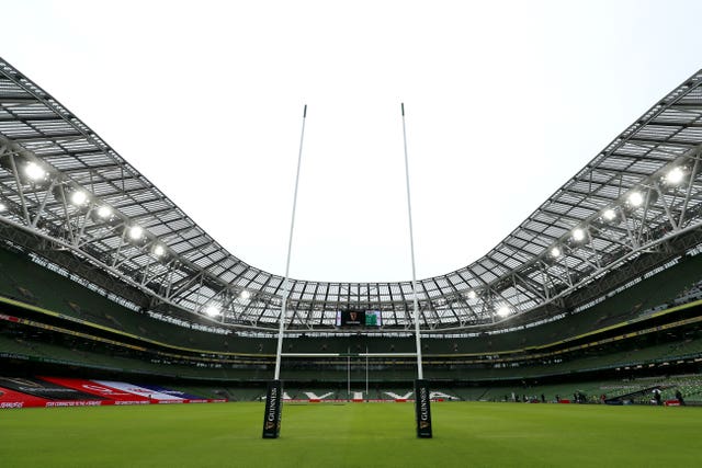 Ireland coach challenges rookies to show they belong at high level ...