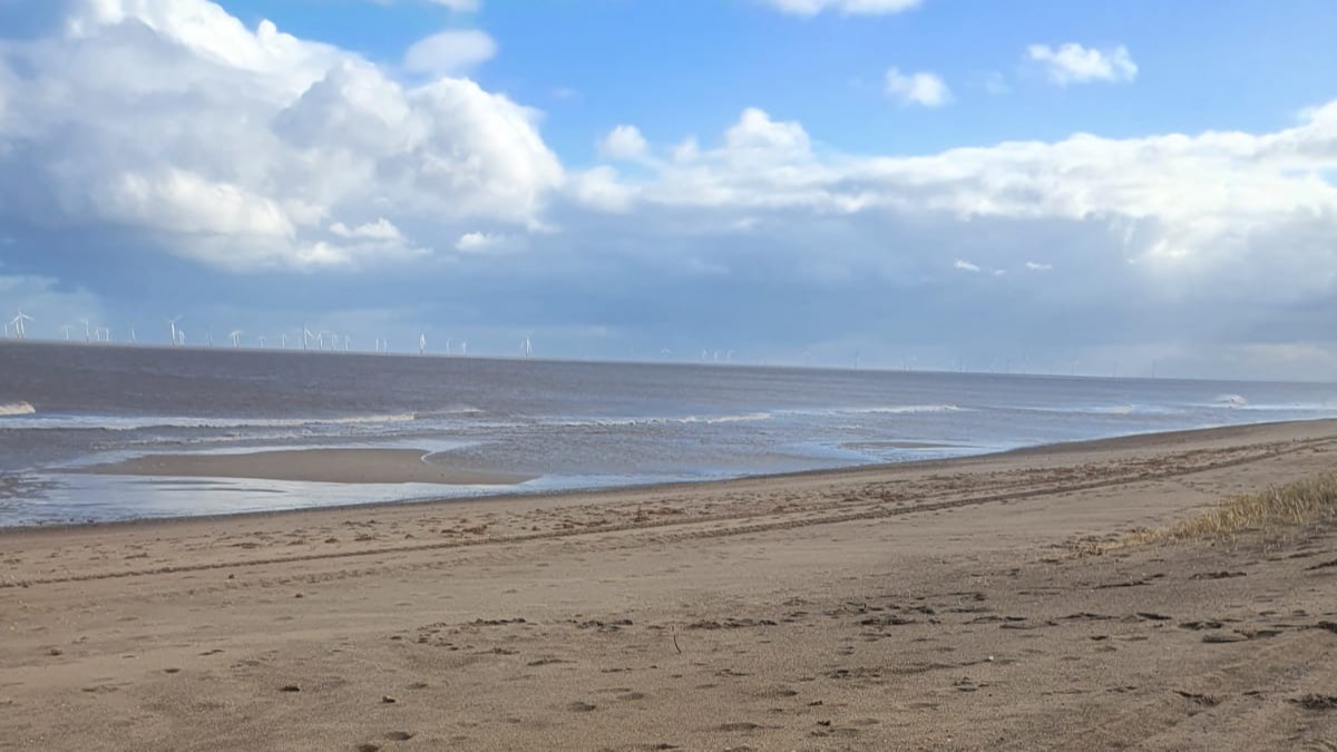 The chance to own a stretch of Ingoldmells beach in Lincolnshire for £ ...