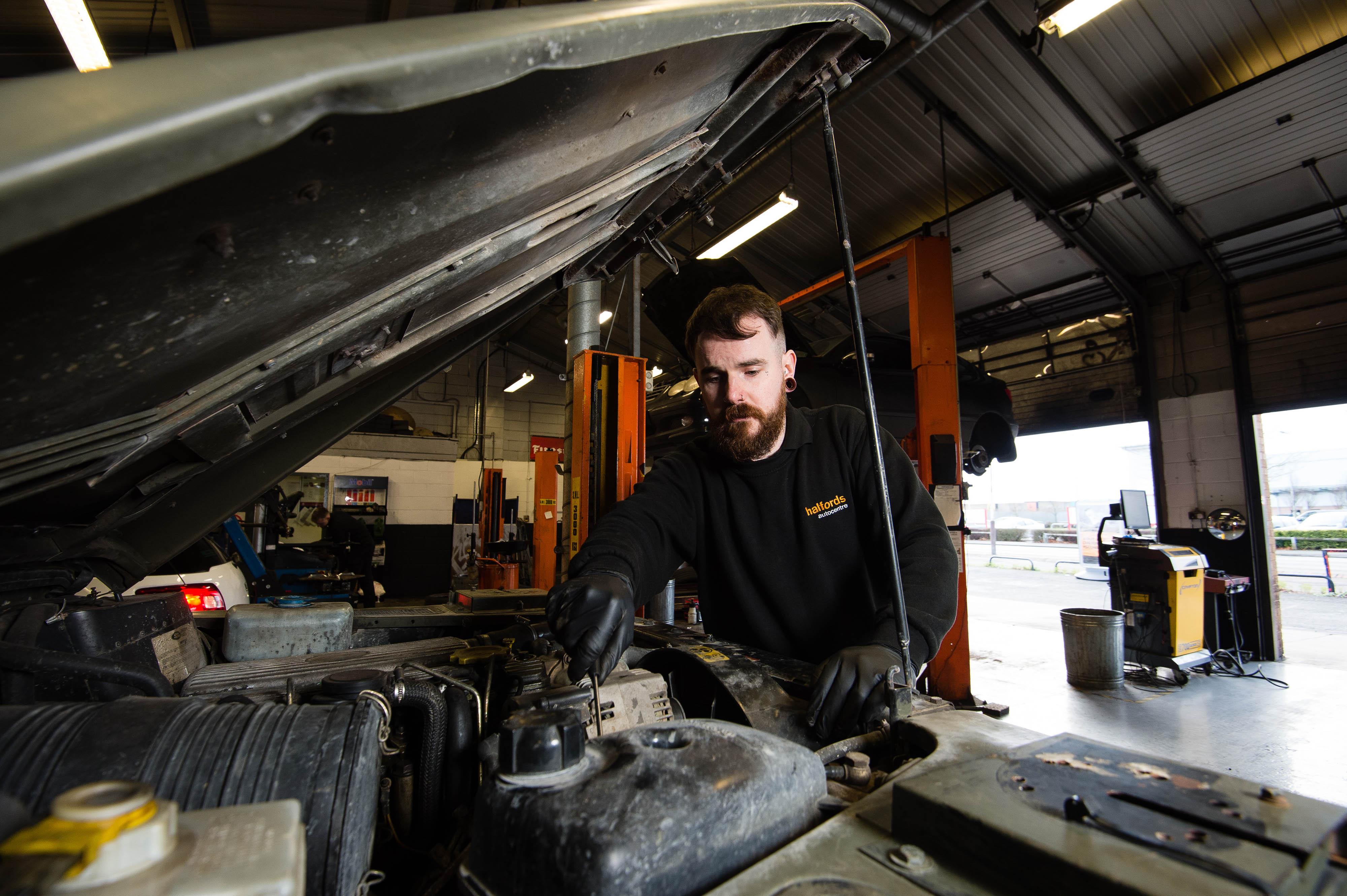 Recruitment drive launched for MOT testers | ITV News