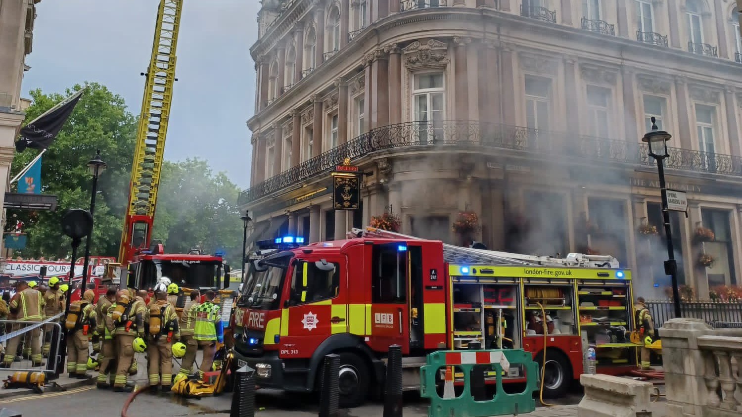 Trafalgar Square fire: Firefighters to probe cause of The Admiralty pub ...
