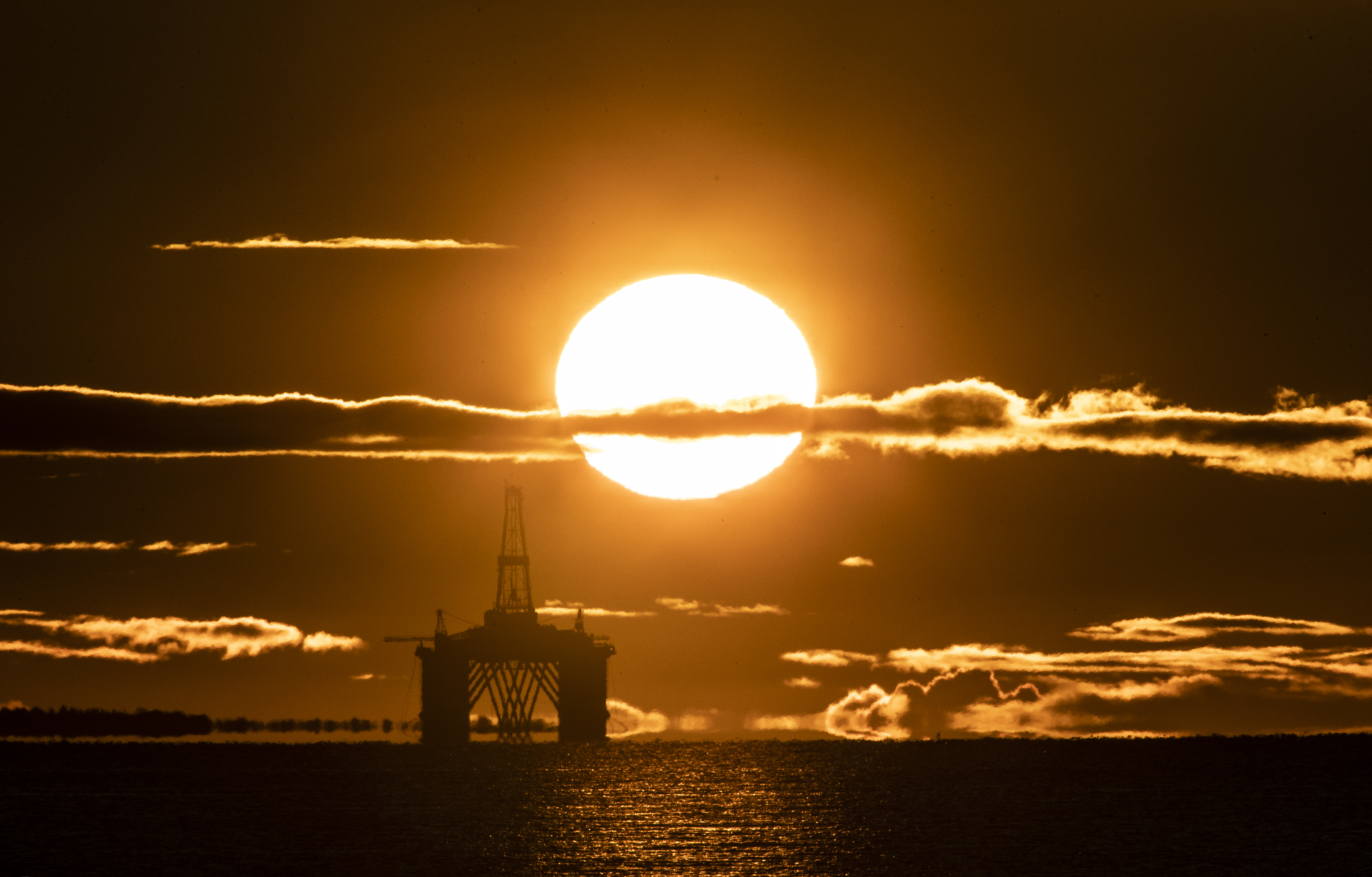 Labour oil and gas plans could make UK ‘uninvestable’, says trade body ...