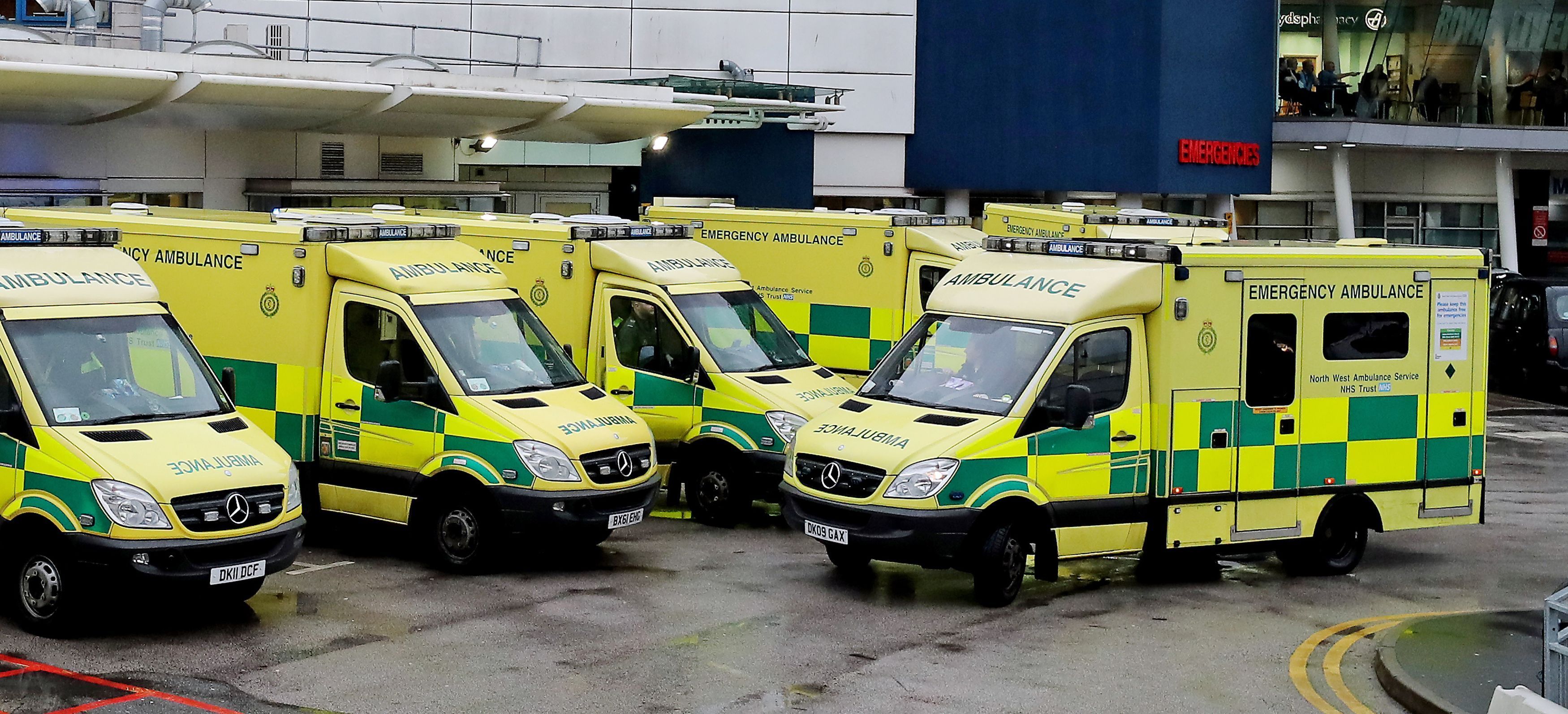 NHS 111 to roll out A&E booking service to help maintain social ...