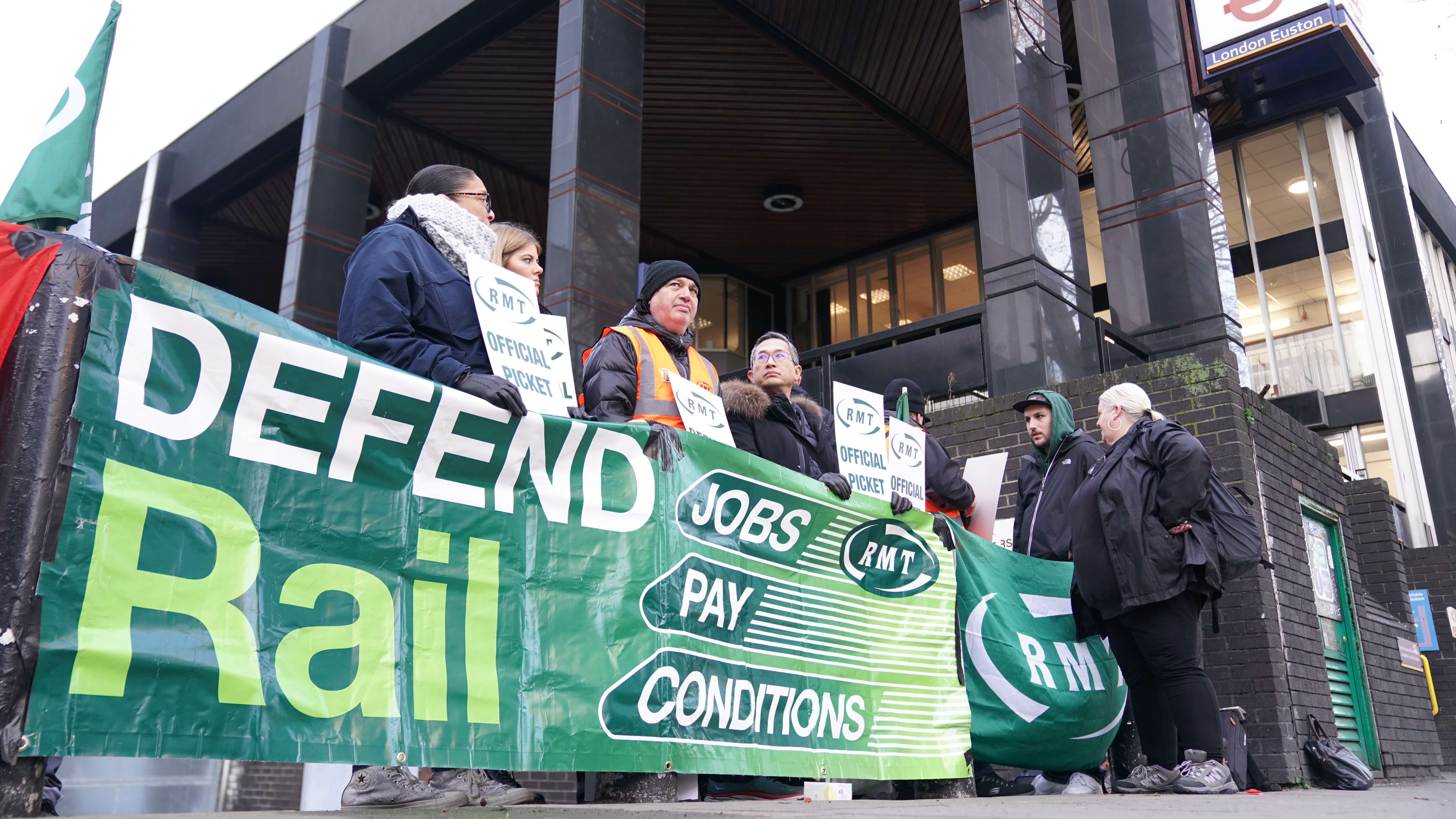 'Anti-strikes' bill to ensure ‘minimum safety levels’ during action ...