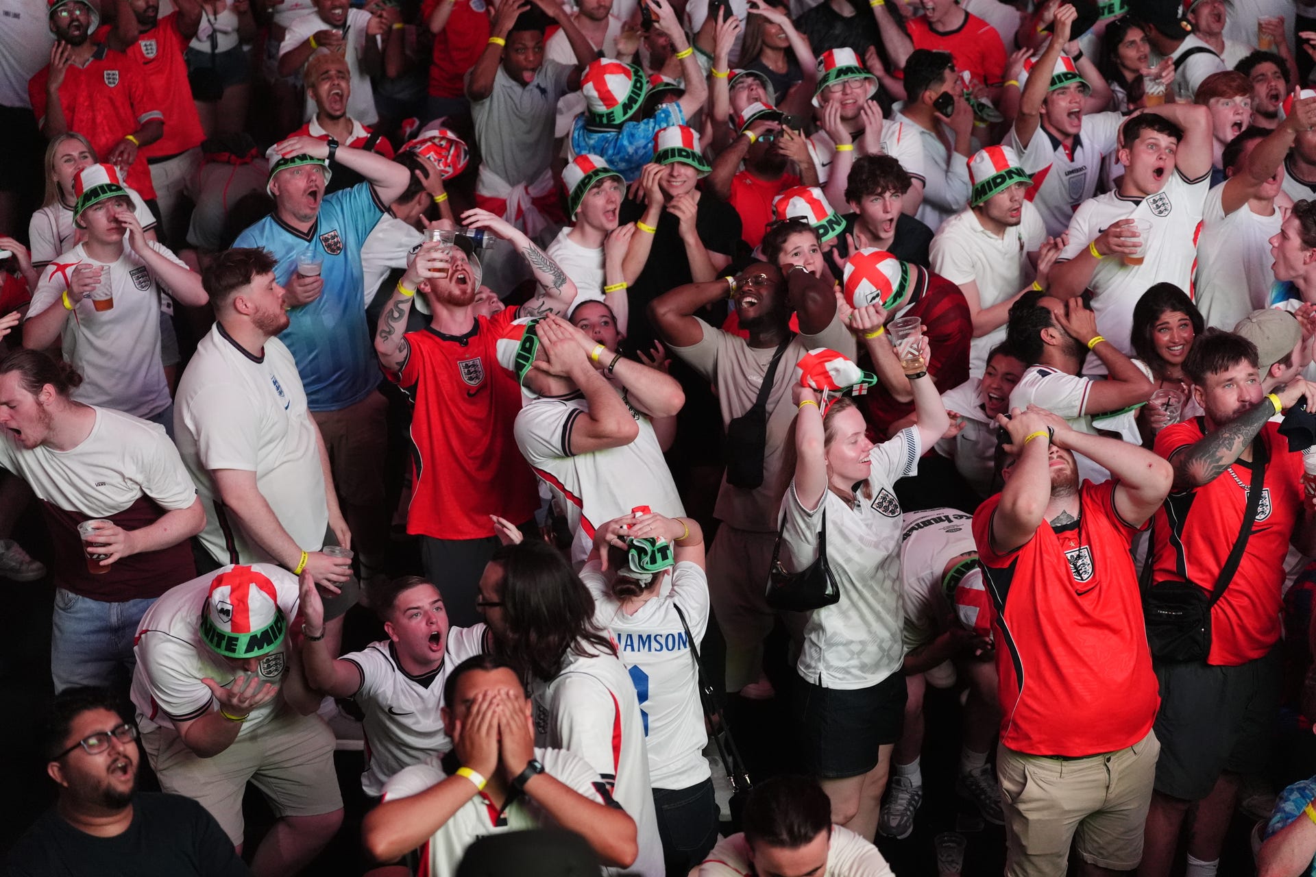 Frustration and disappointment for England fans following 0-0 draw with ...