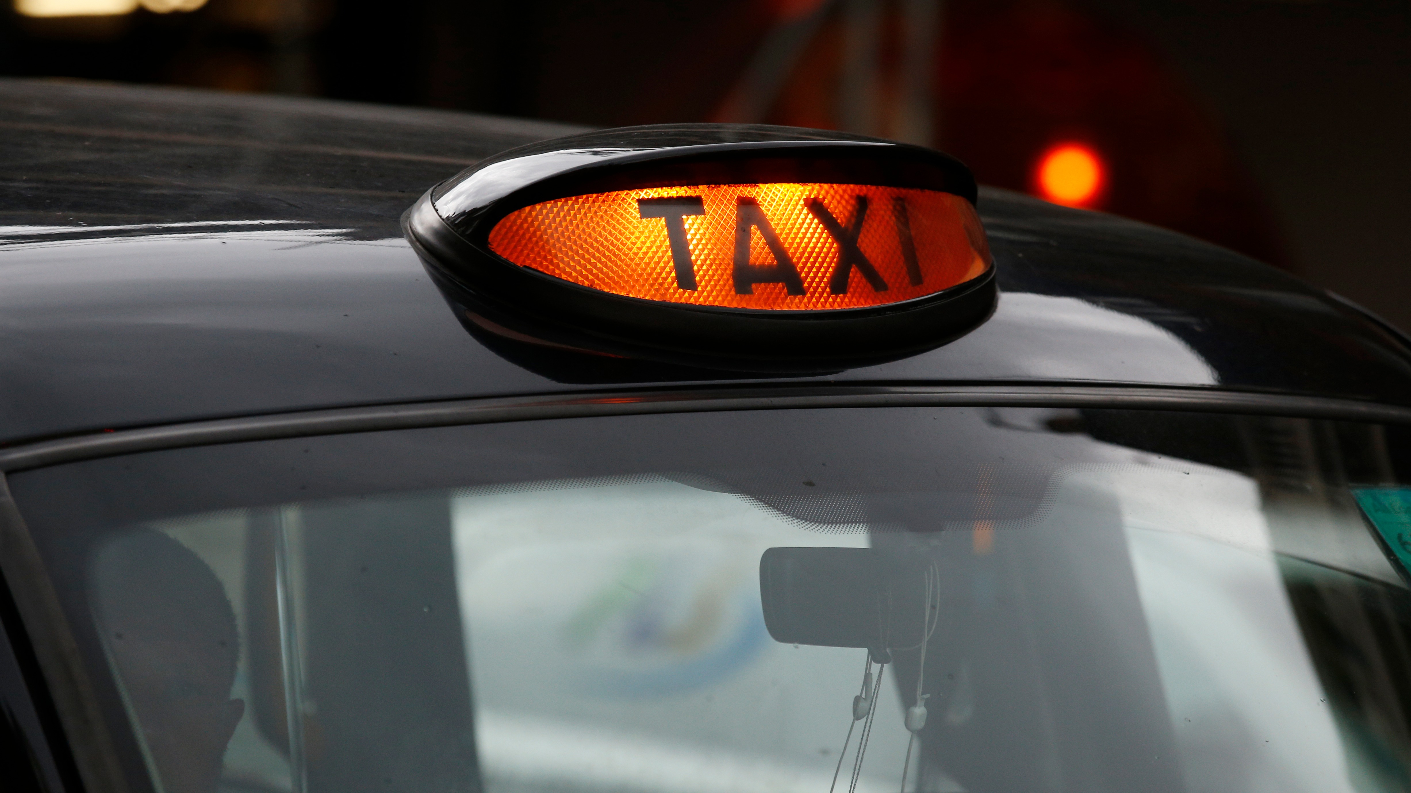 Northern Ireland taxi drivers now need to complete tax checks when ...