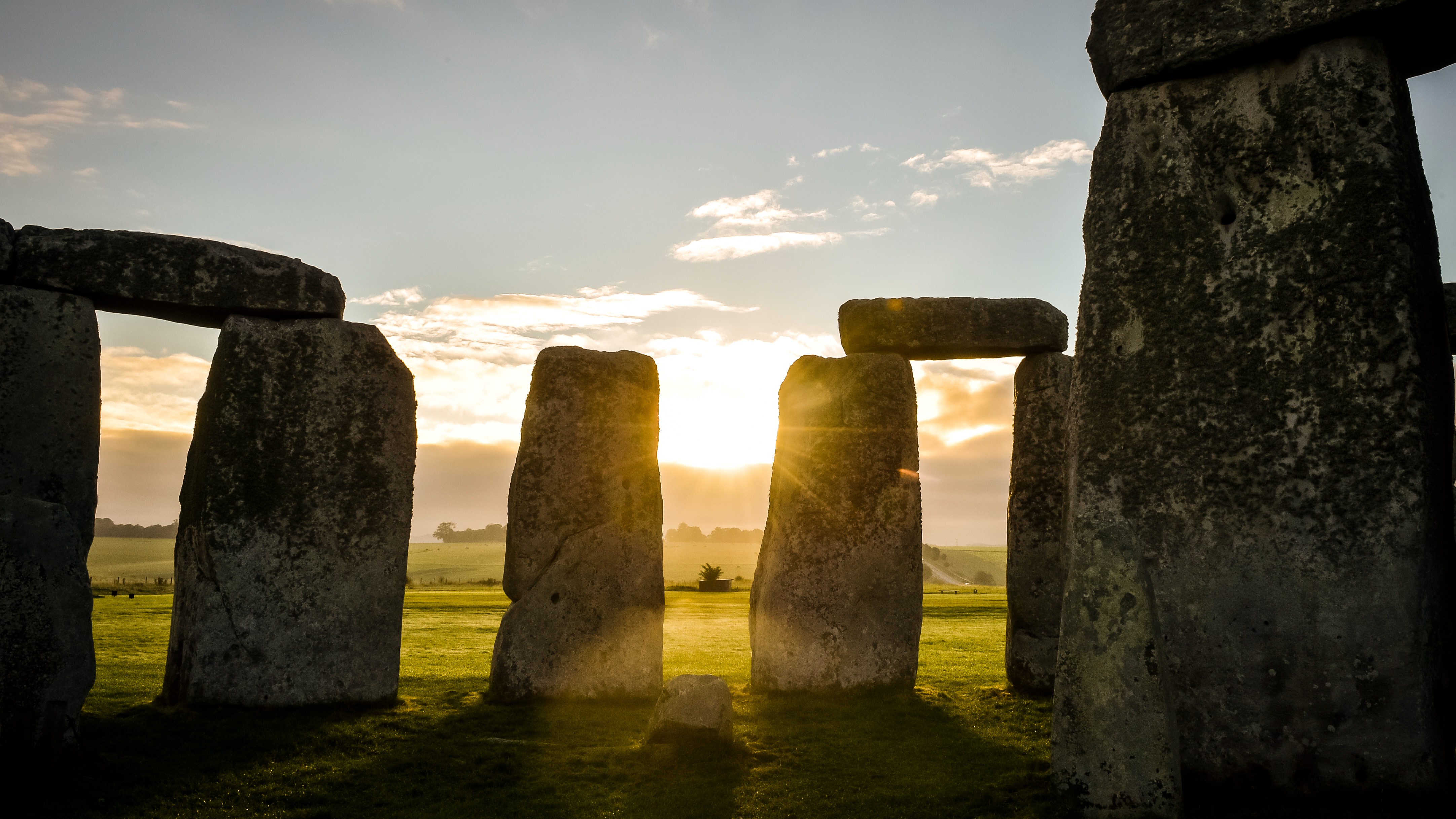 Stonehenge mystery: Famous 'altar stone' may have been moved by ...