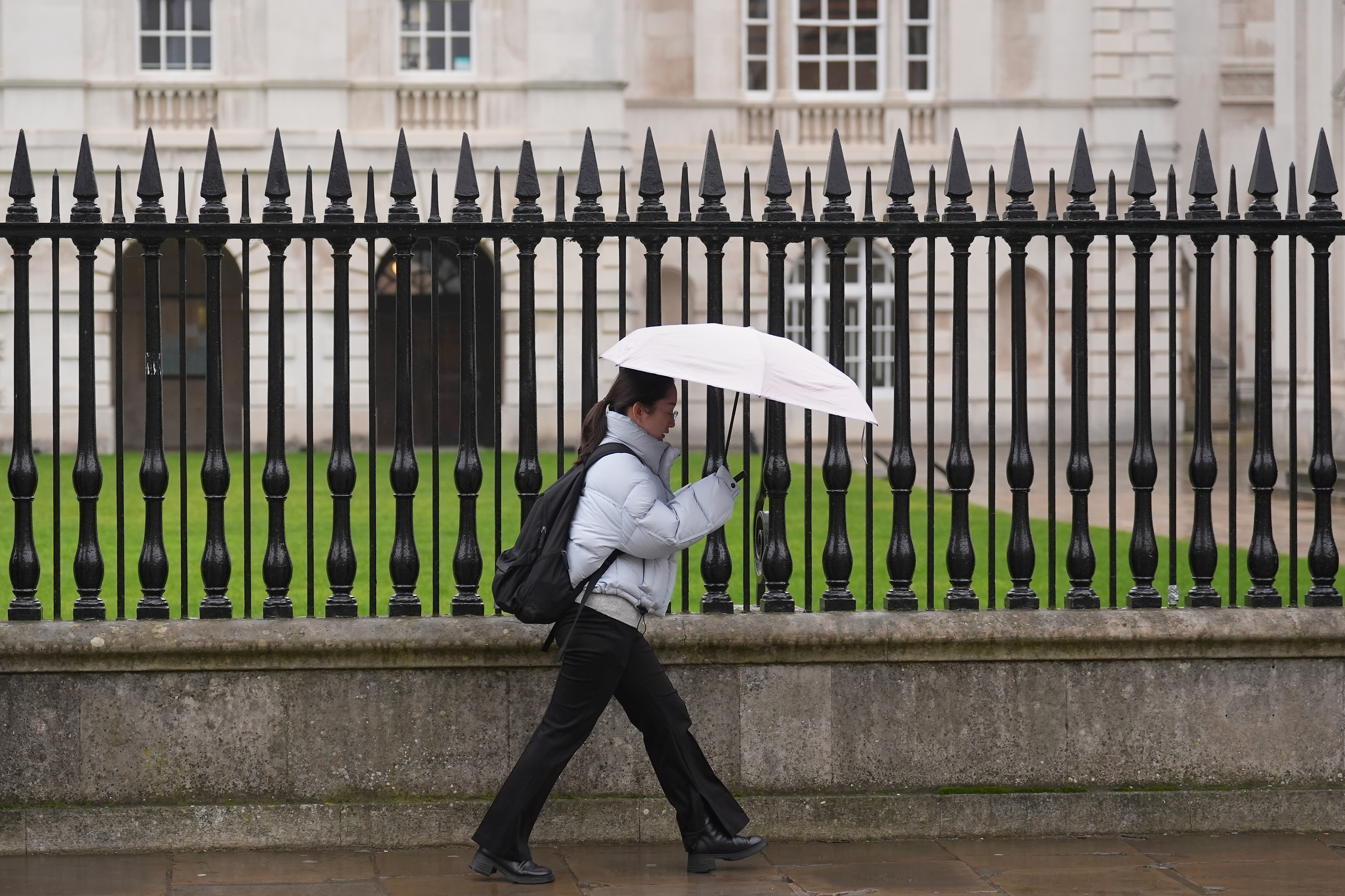 Wet weekend ahead after hottest day of the year so far | ITV News
