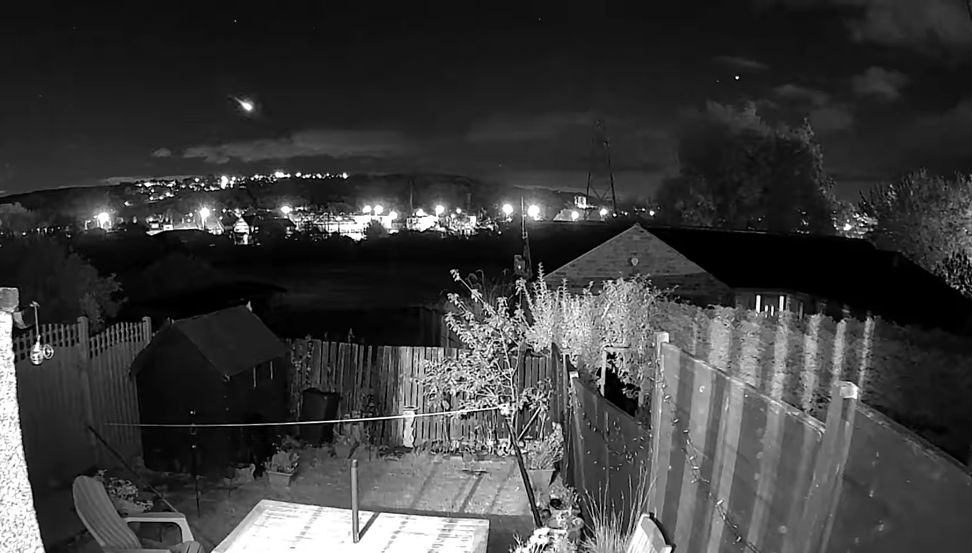 Fireball seen above UK was a meteor, experts say | ITV News