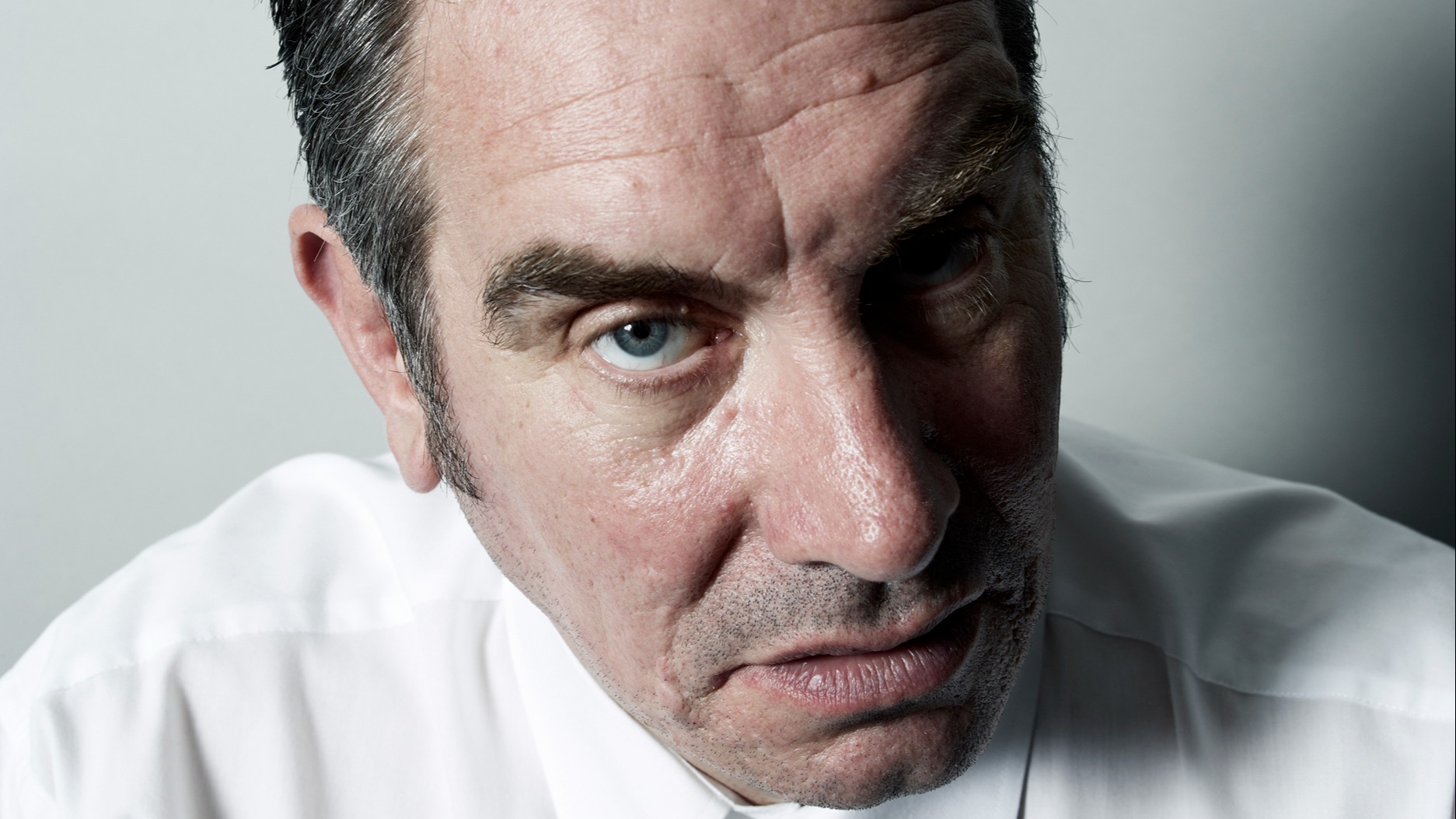 The Pop Group founder and frontman Mark Stewart dies aged 62 | ITV News