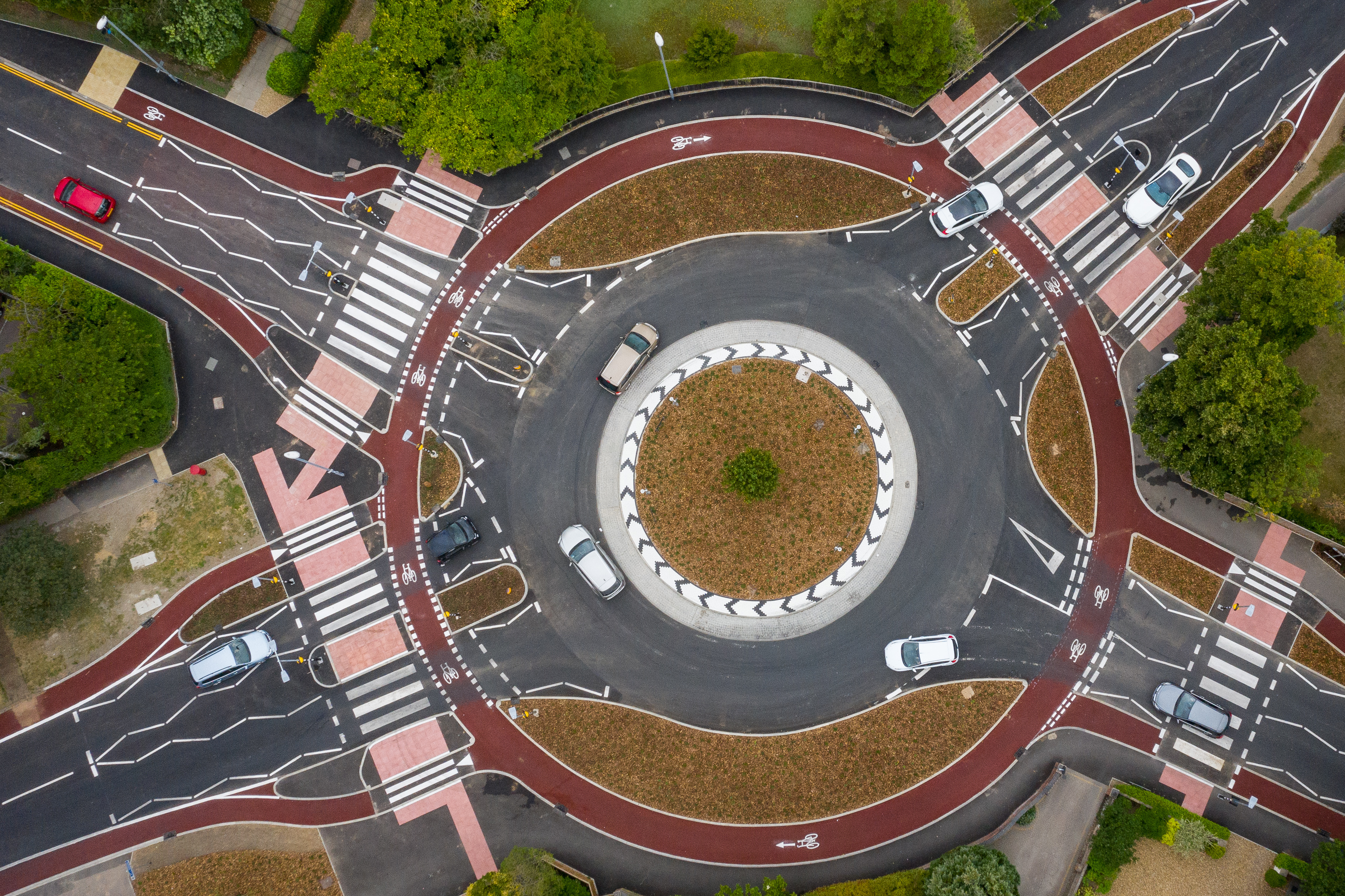 UK’s first Dutch-style roundabout in Cambridge faces night closures due ...