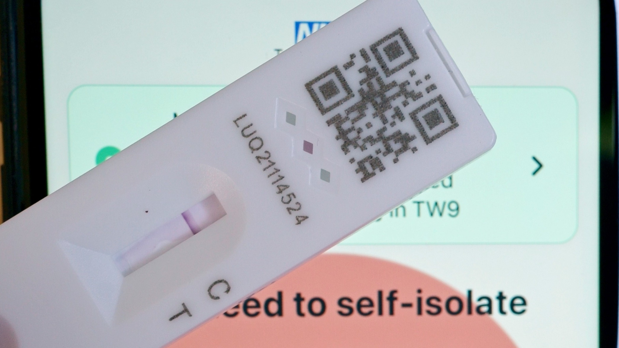 Covid: Save lateral flow tests until just before meeting others ...