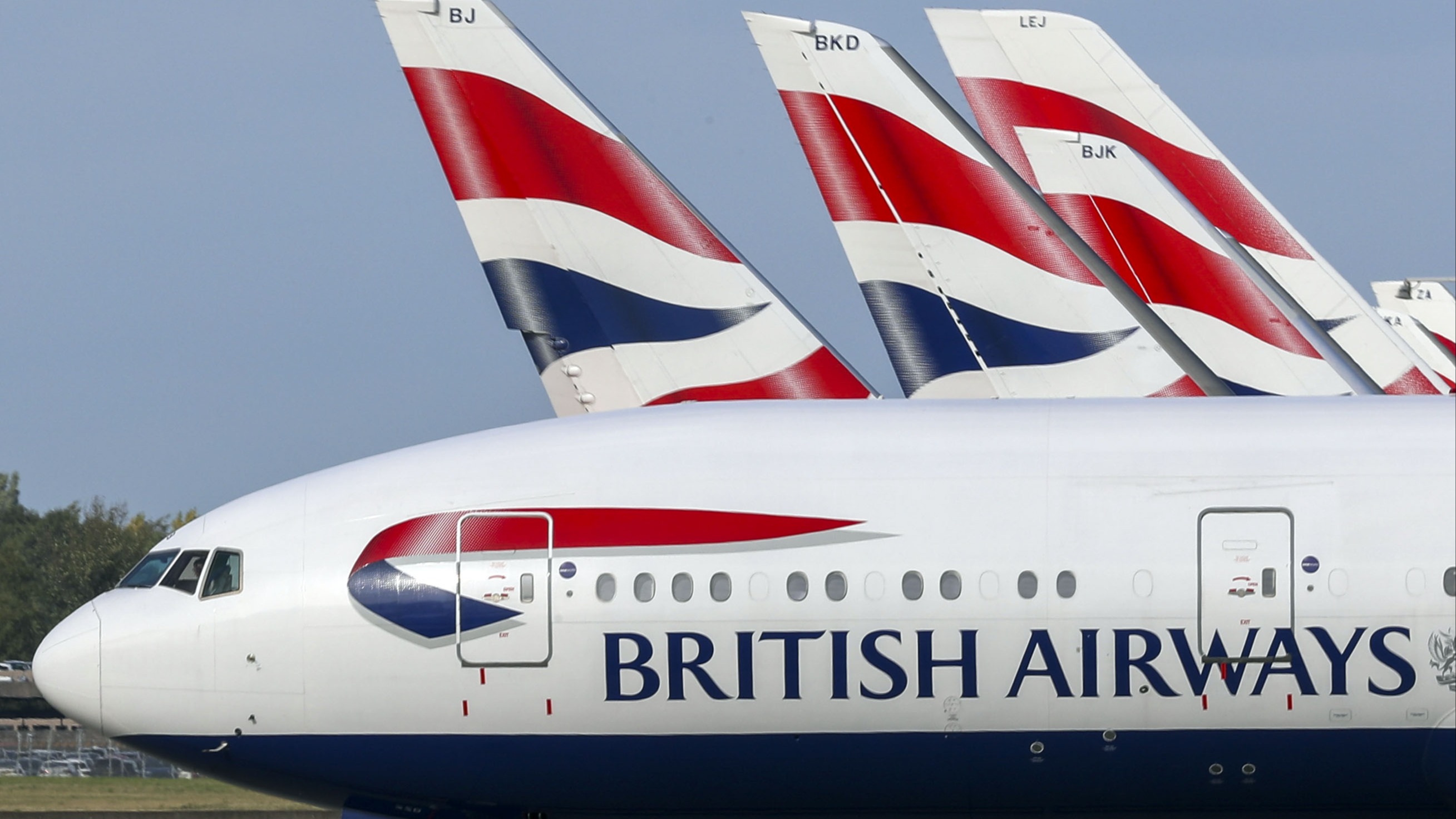 British Airways passengers flying from Heathrow and Gatwick to be ...