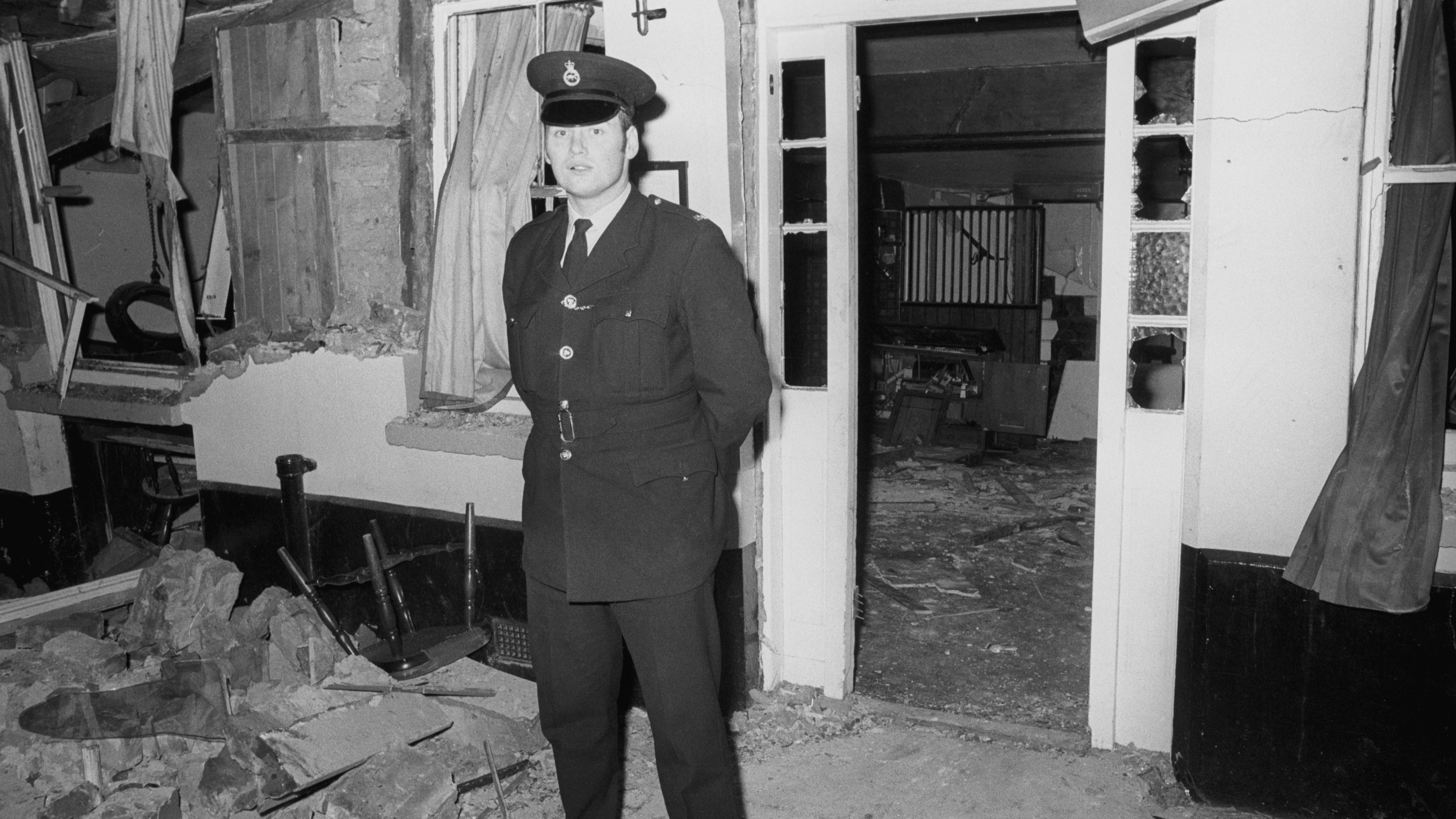 Guildford pub bombings inquest: Officer recalls ‘mass hysteria’ after ...