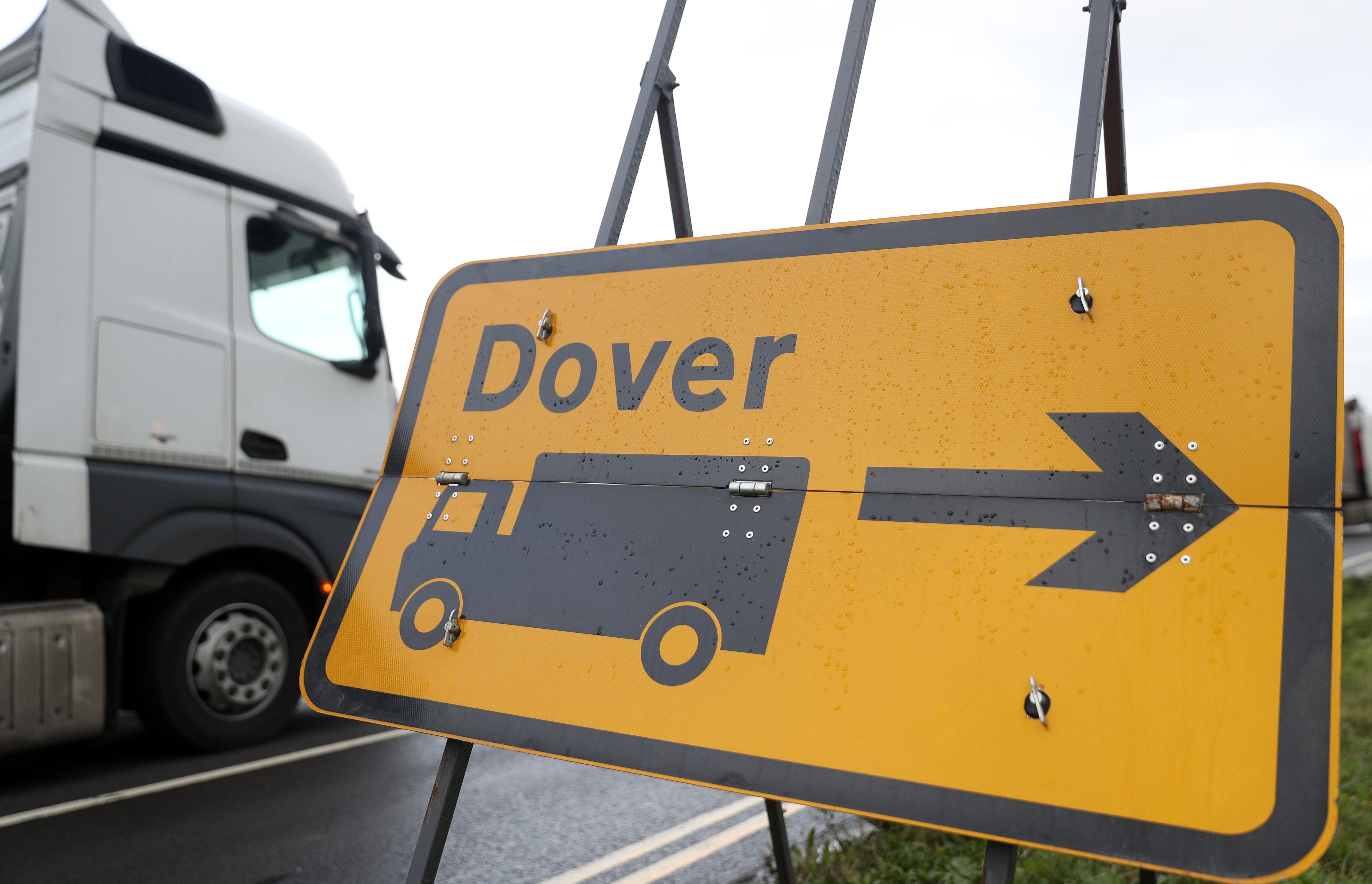 Travellers face two-hour queues at Port of Dover | ITV News Meridian