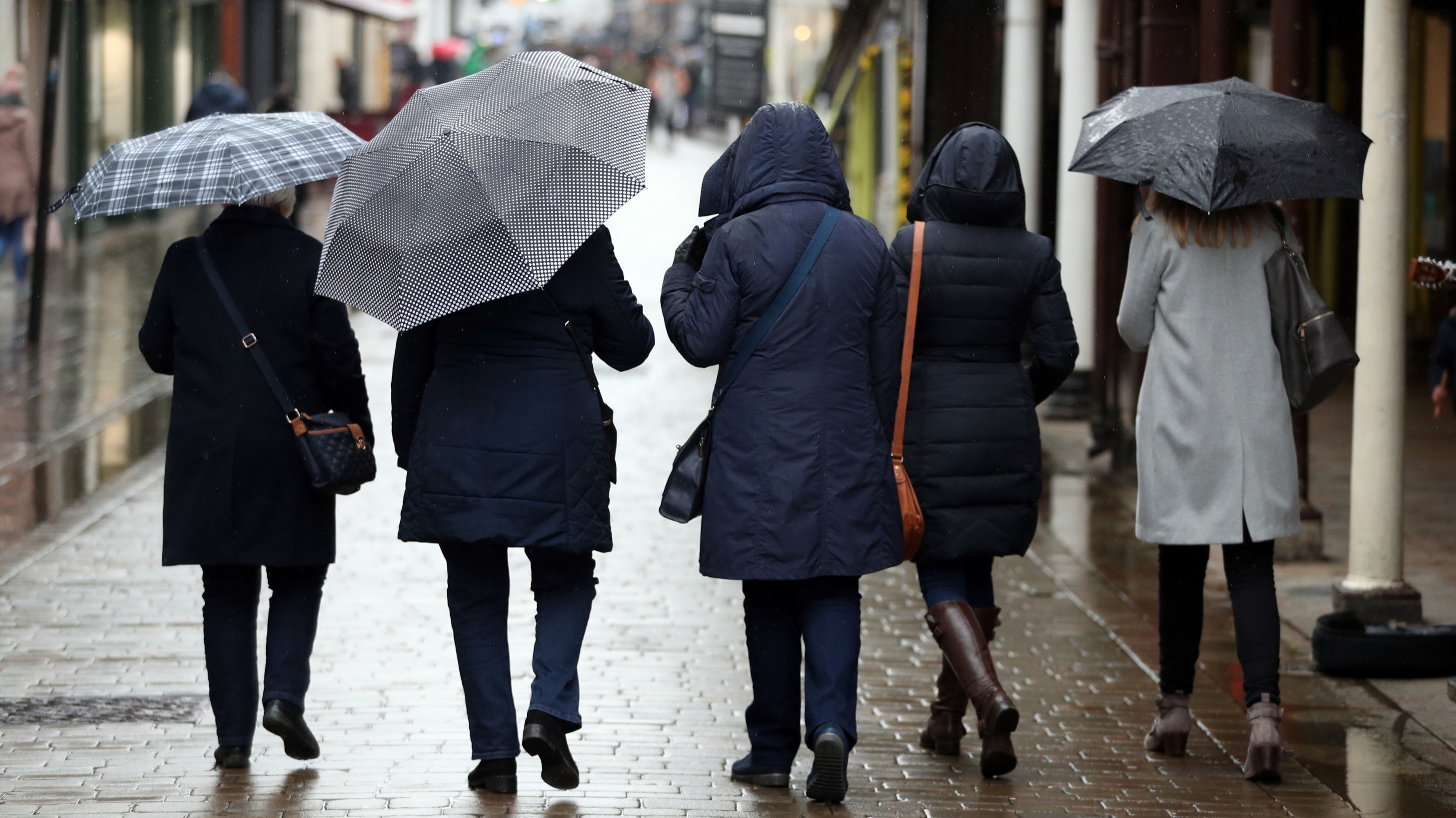 Weather blamed as retail sales slump after wettest March since 1980s ...