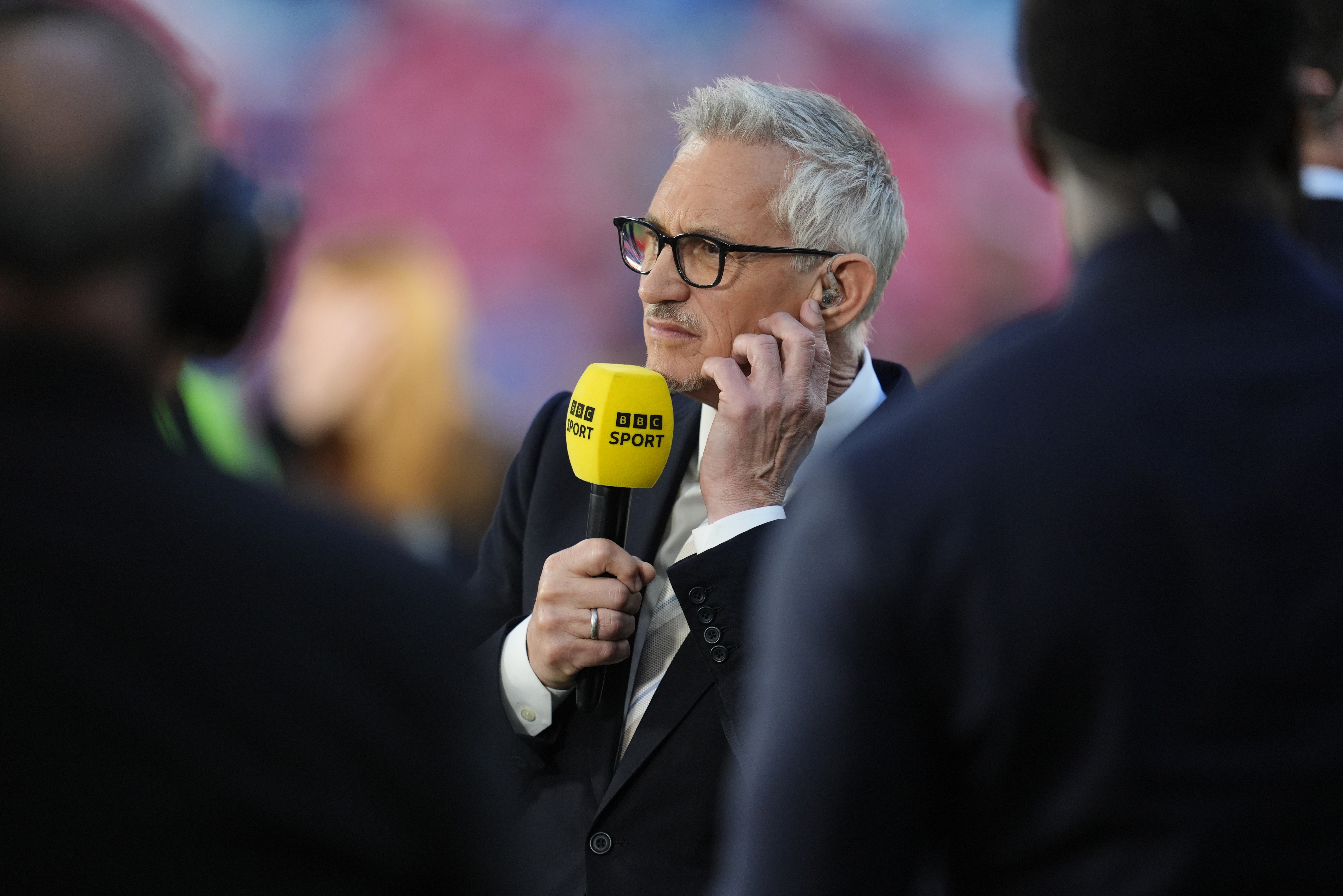 Gary Lineker bids teary goodbye to ‘utterly joyous’ Match Of The Day ...