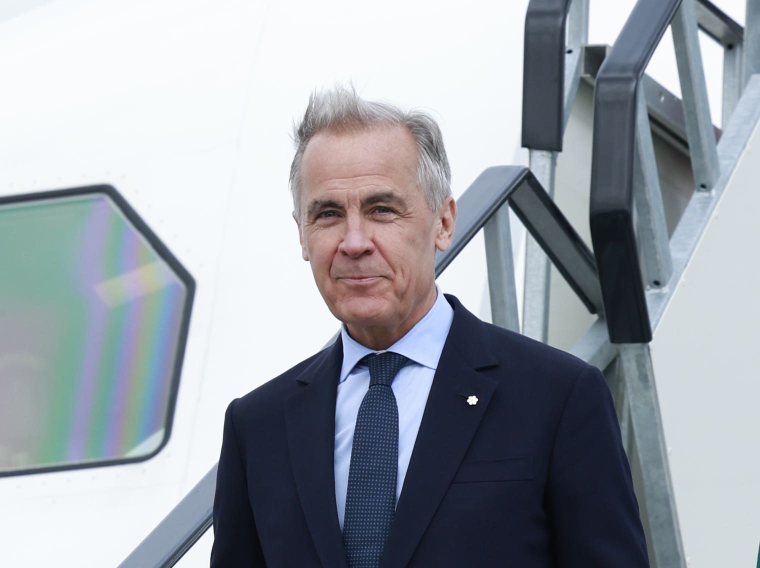 Canadian Prime Minister Mark Carney pays tribute to John de Chastelain ...