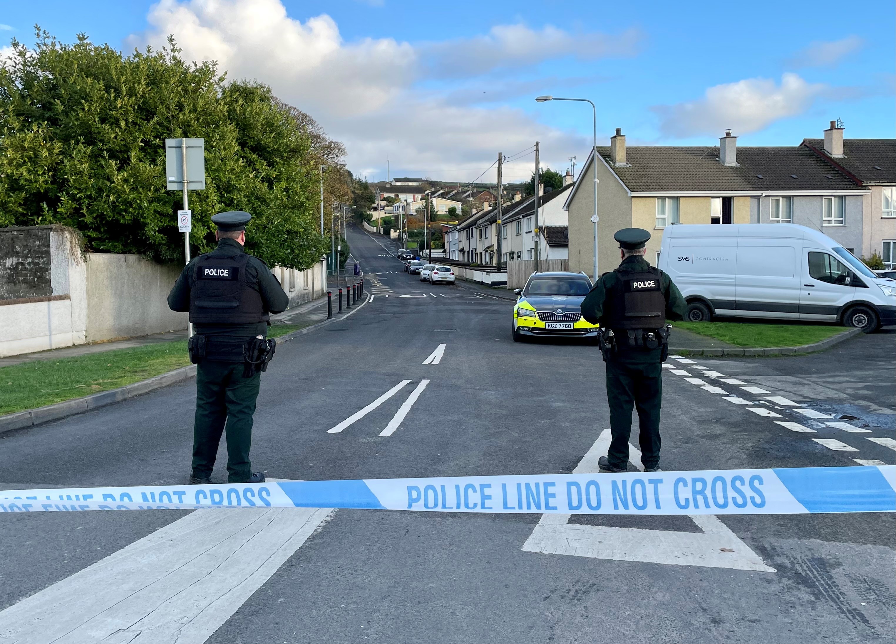 Four men arrested after attempted murder of police in Strabane bomb ...