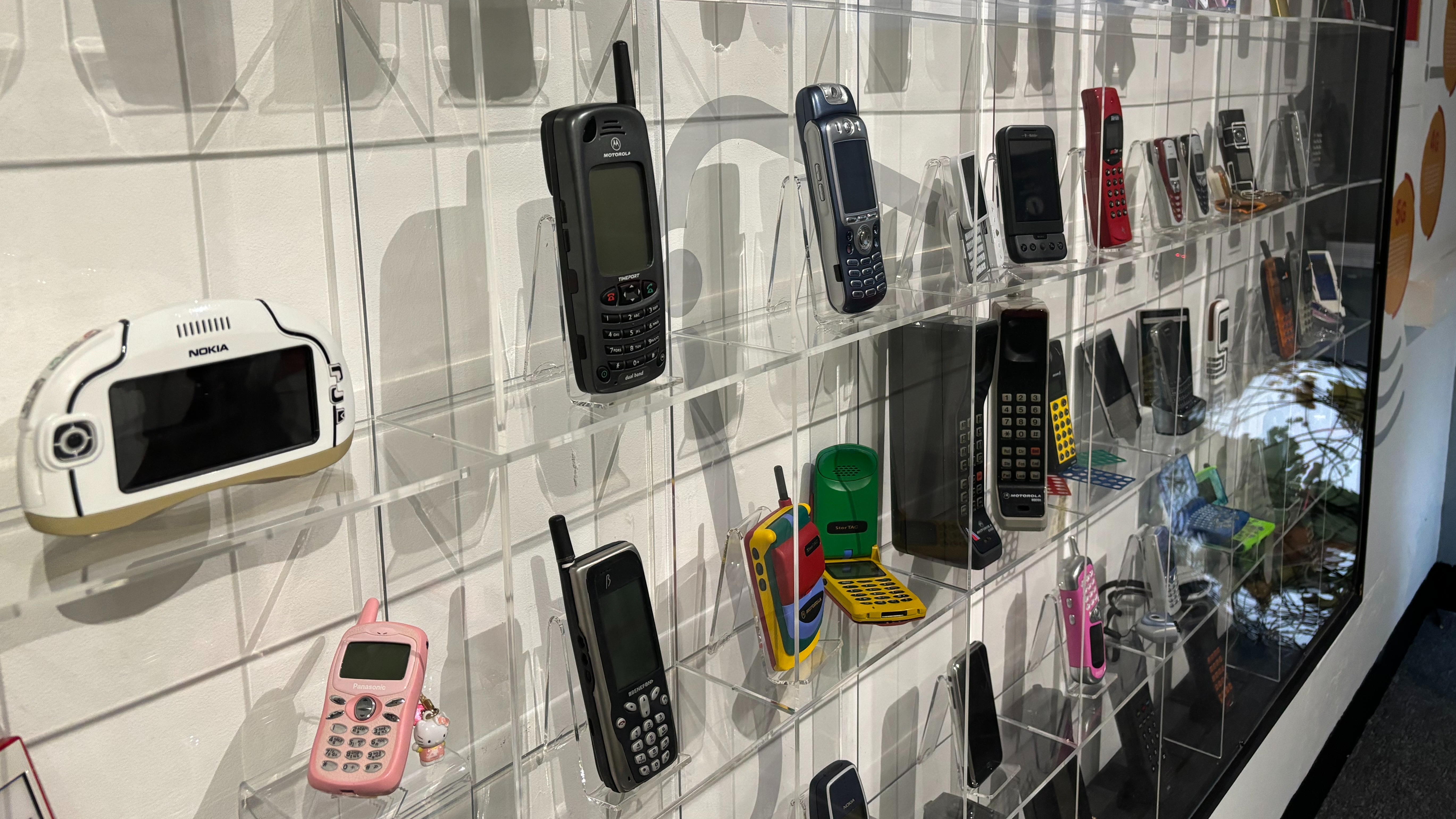 In pictures: 40-year history of mobile phones told through Cornish ...
