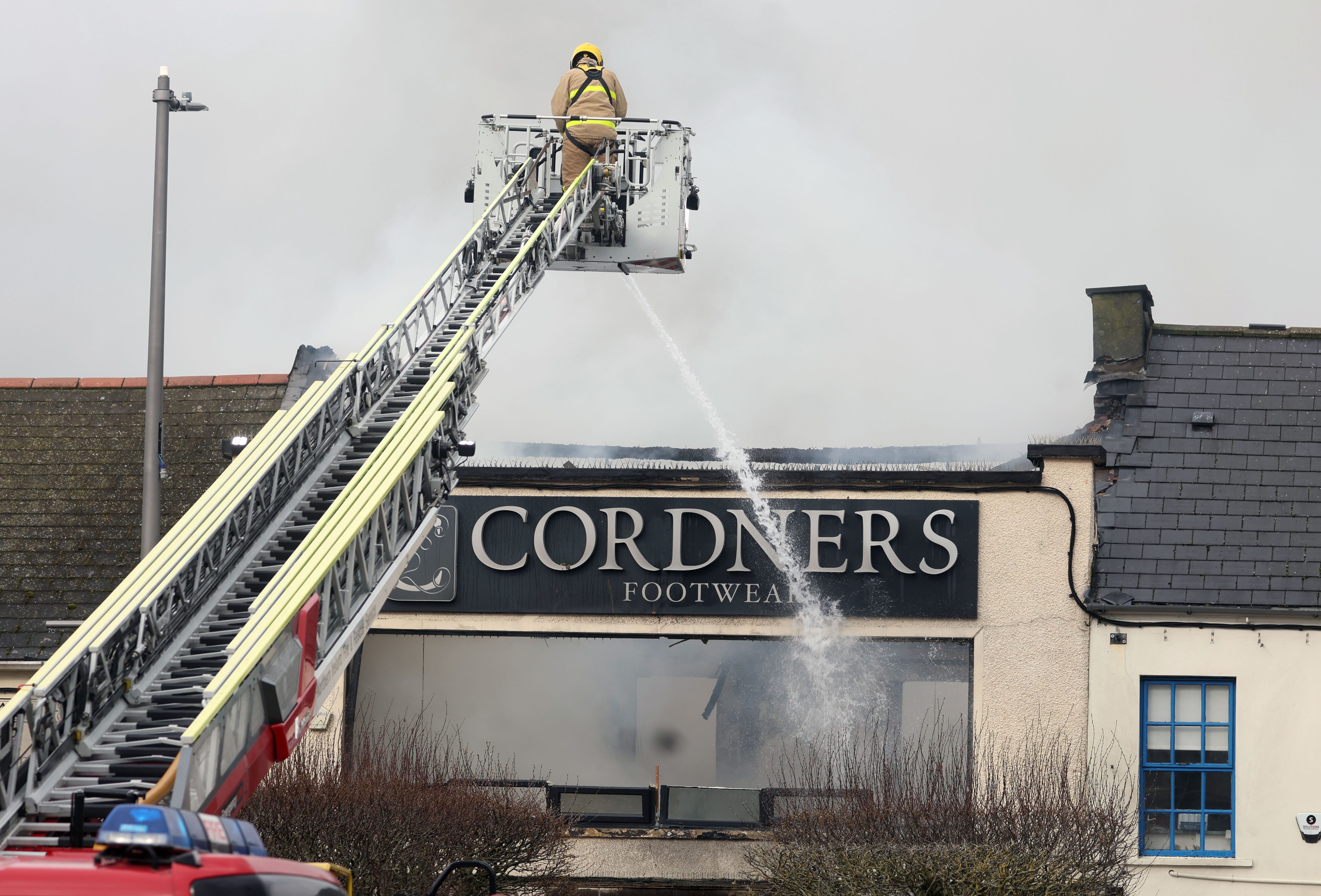 Dozens of firefighters tackle shop blaze at Newtownards shoe shop | UTV ...