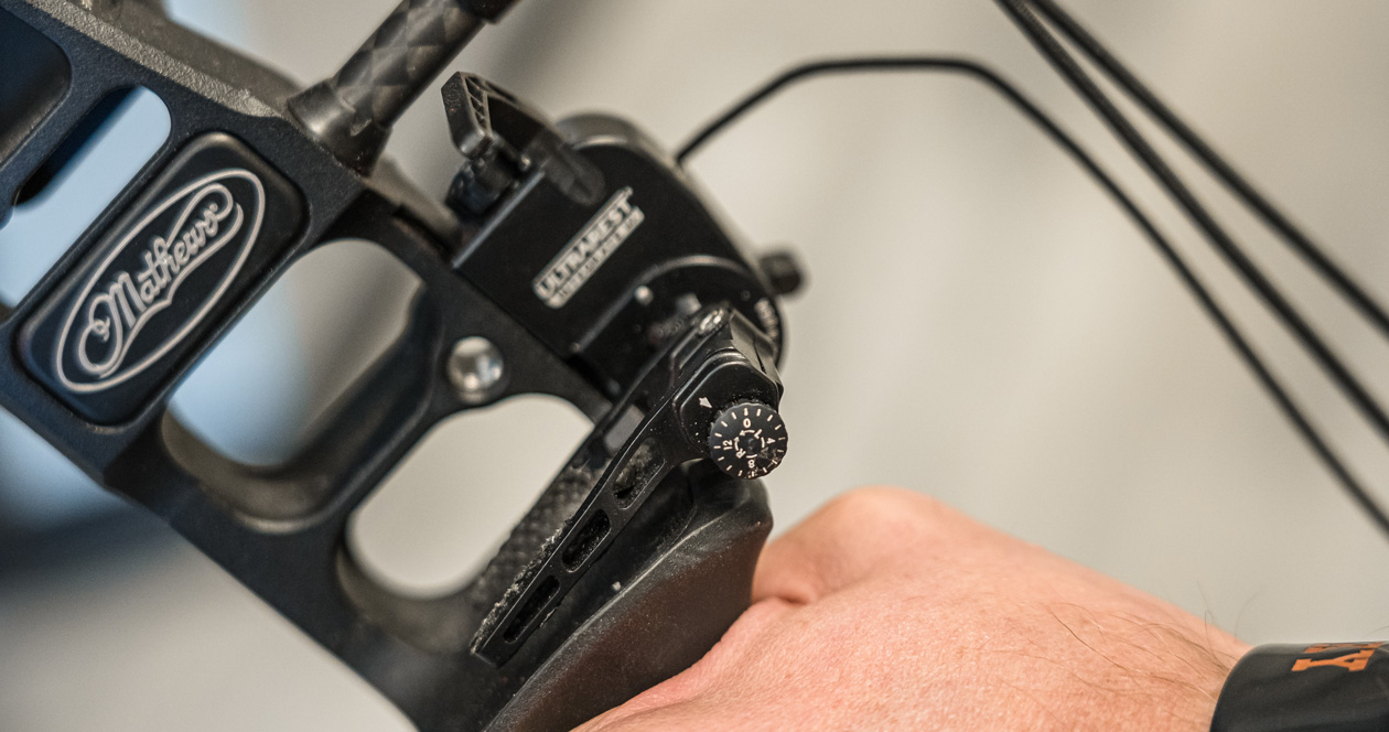 Is micro-adjust needed on an arrow rest or bow sight? // GOHUNT. The ...