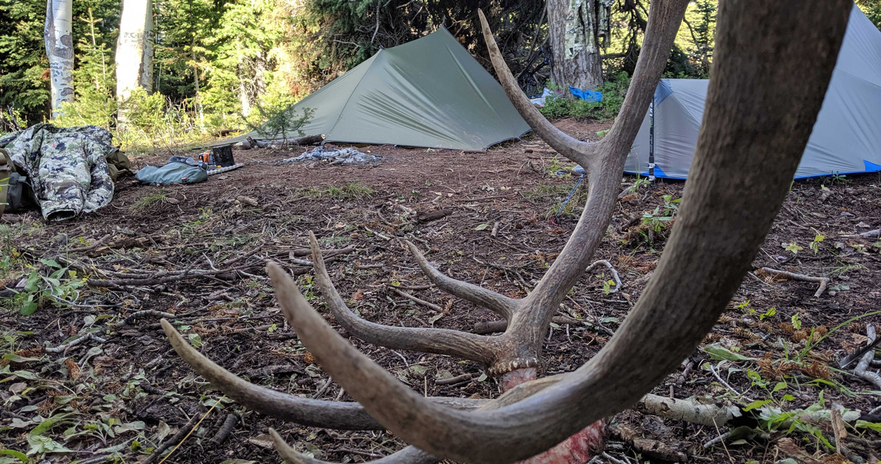 Why you should have a lightweight tarp in your backpack and how to use ...