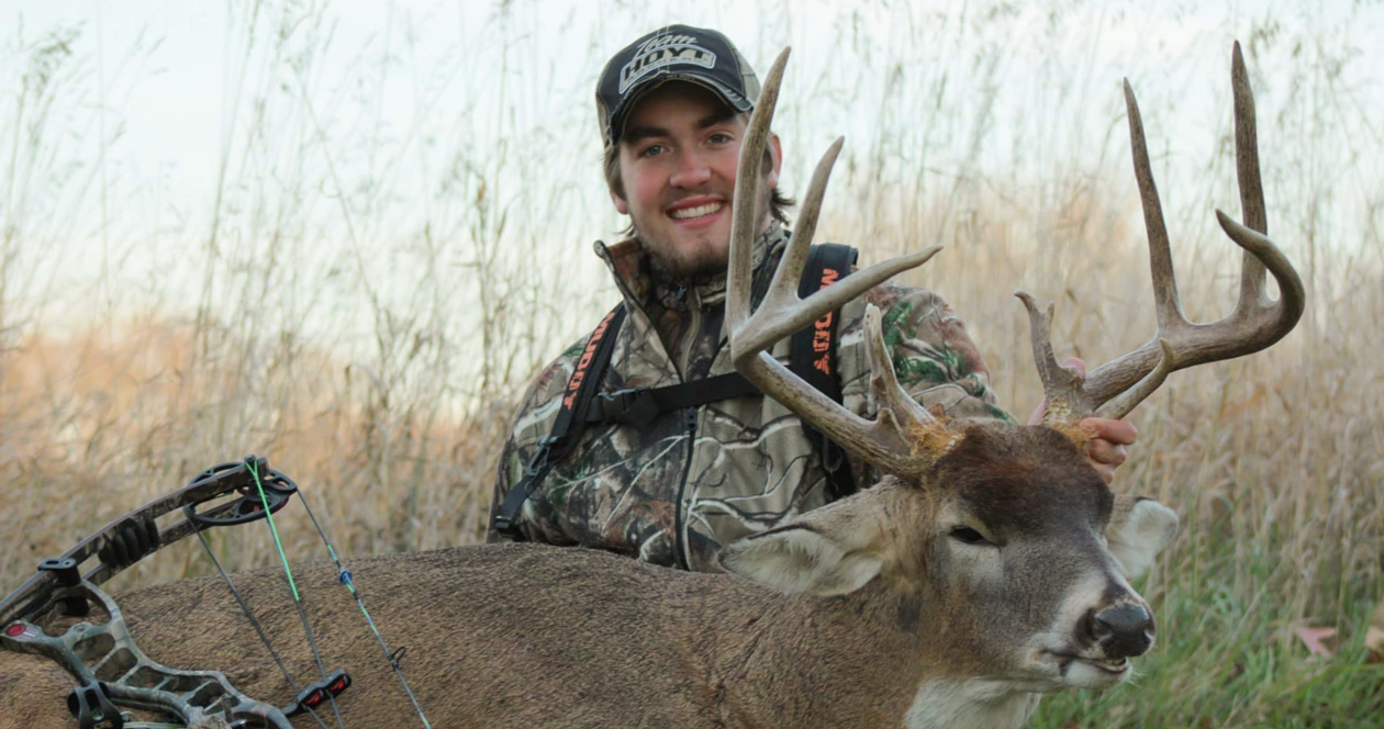 Effective late November whitetail hunting tips for a successful season ...