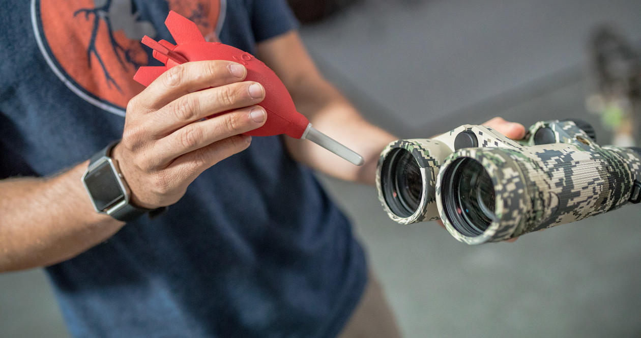 Best methods for cleaning the glass on your hunting optics // GOHUNT ...