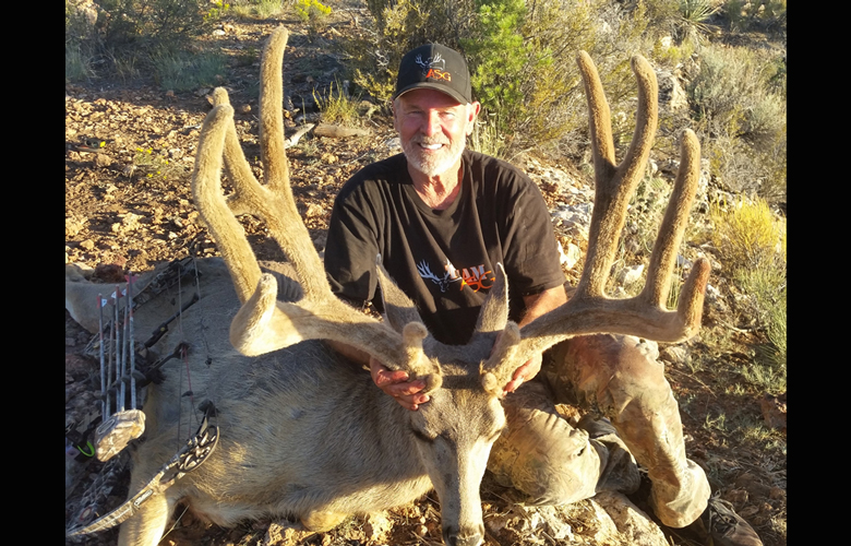 world's largest mule deer
