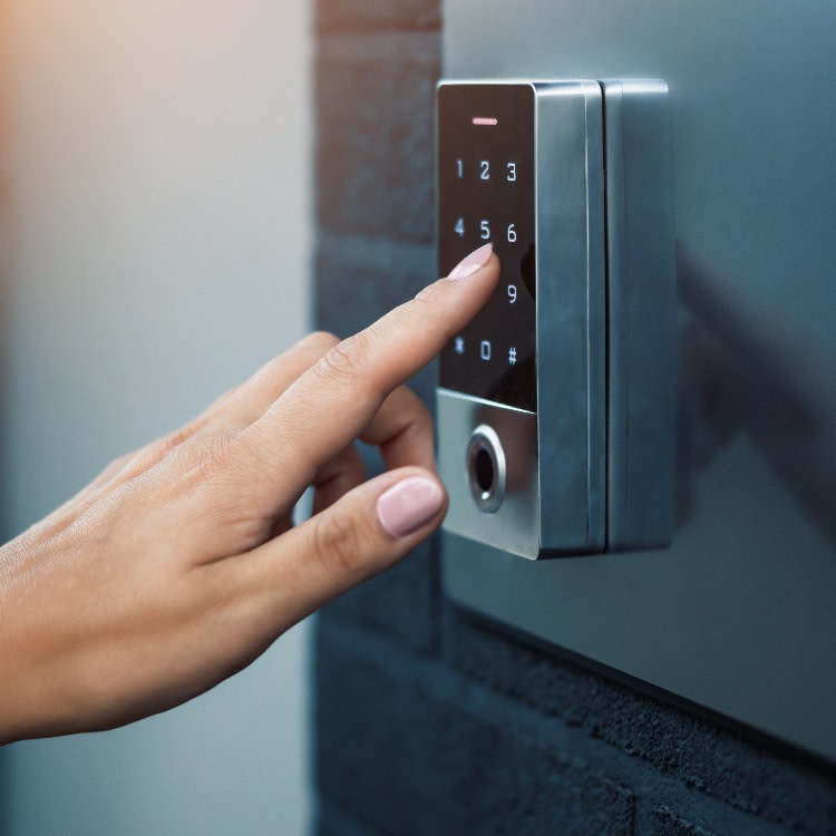 Affordable home security systems: Total cost analysis (2025)