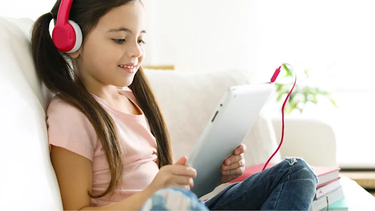 20 Best Books to Learn Mandarin Chinese on Your Own - LingoAce