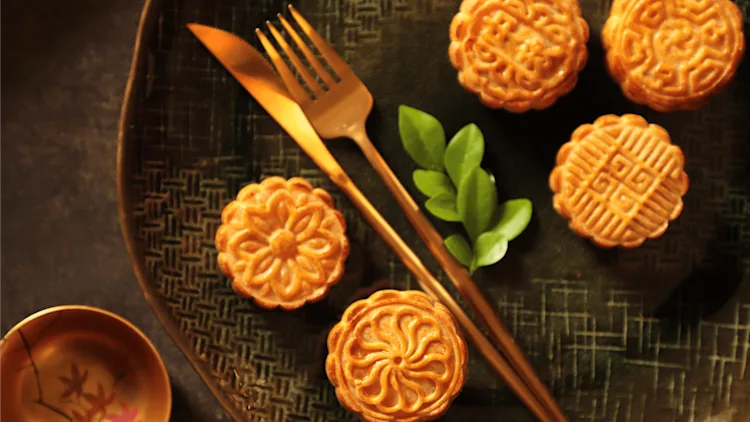Chinese Festivals: The Mid-Autumn Festival And Its Traditions -LingoAce