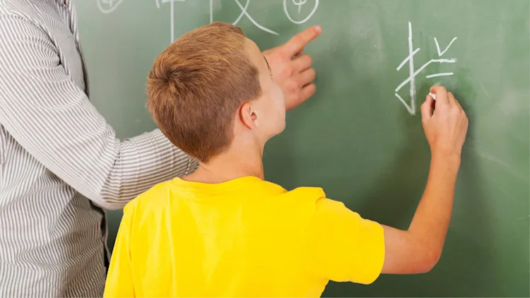 10 Tips to Teach Your Kids How to Write Chinese Characters - LingoAce