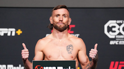 Tim Elliott vs. Victor Altamirano Prediction: Can Elliott Make It Back ...