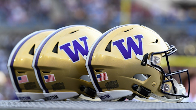 Texas vs. Washington Odds, Picks, Opt-Out Tracker for the Alamo Bowl