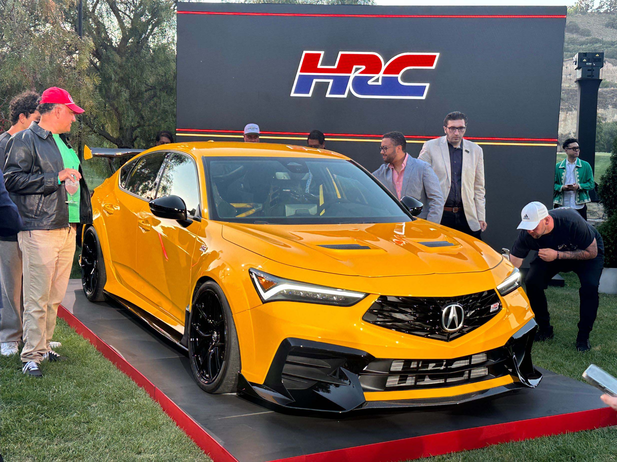 Best gifts for your car enthusiast partner