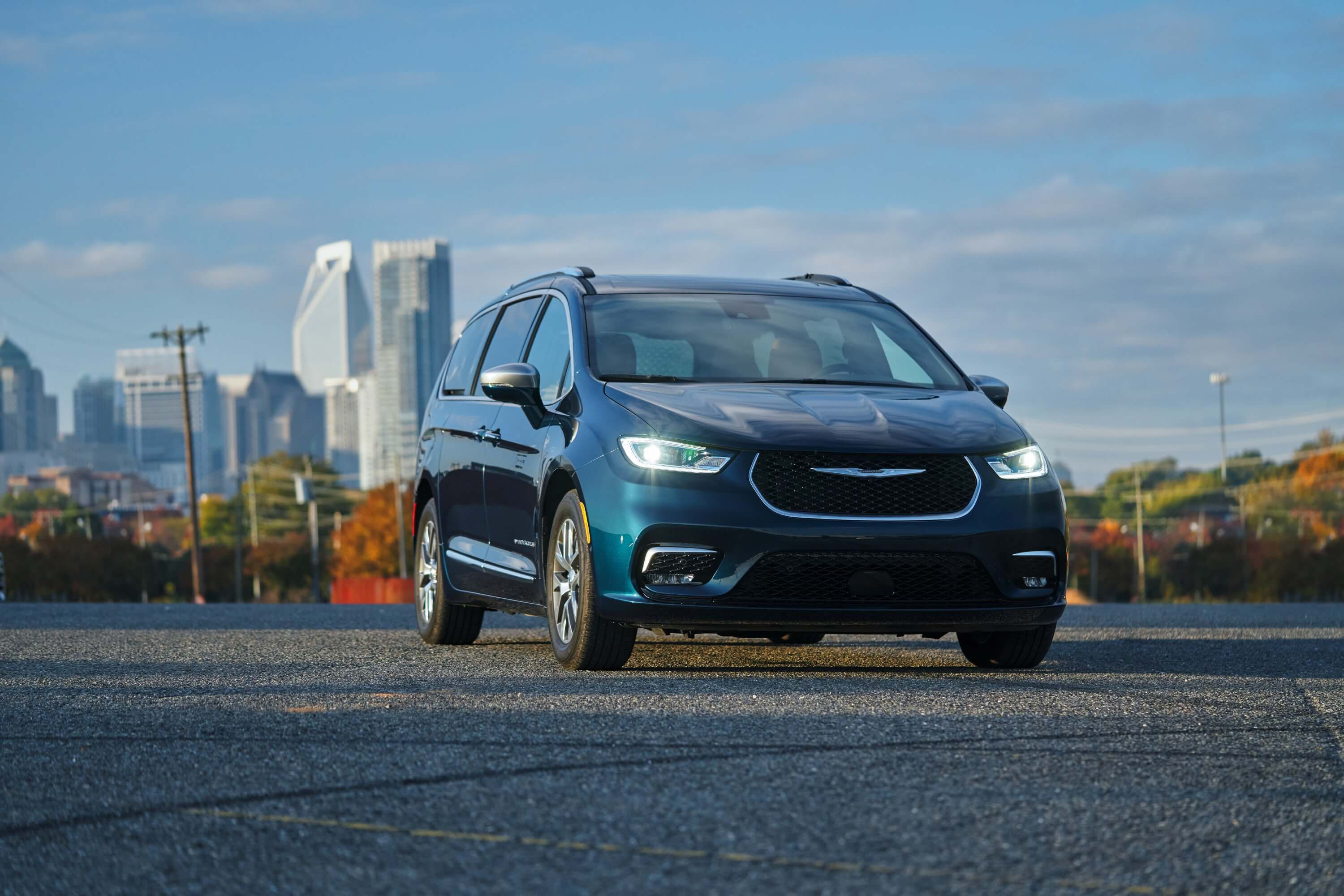 2024 Chrysler Pacifica Plug-in Hybrid review