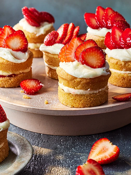 Summer Baking Ideas | M&S Food