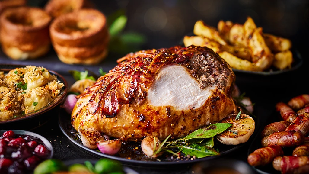 How to cook the best Christmas dinner | M&S Food