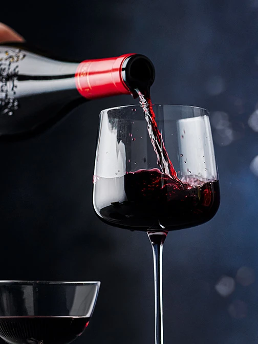 The Beginner Guide to Red Wine | M&S Food