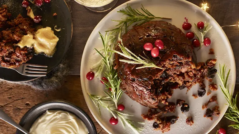 What to Make on Stir Up Sunday 2025 | M&S Food