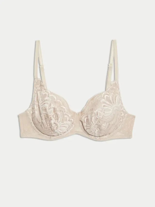 Best Bras For Small Busts | M&S