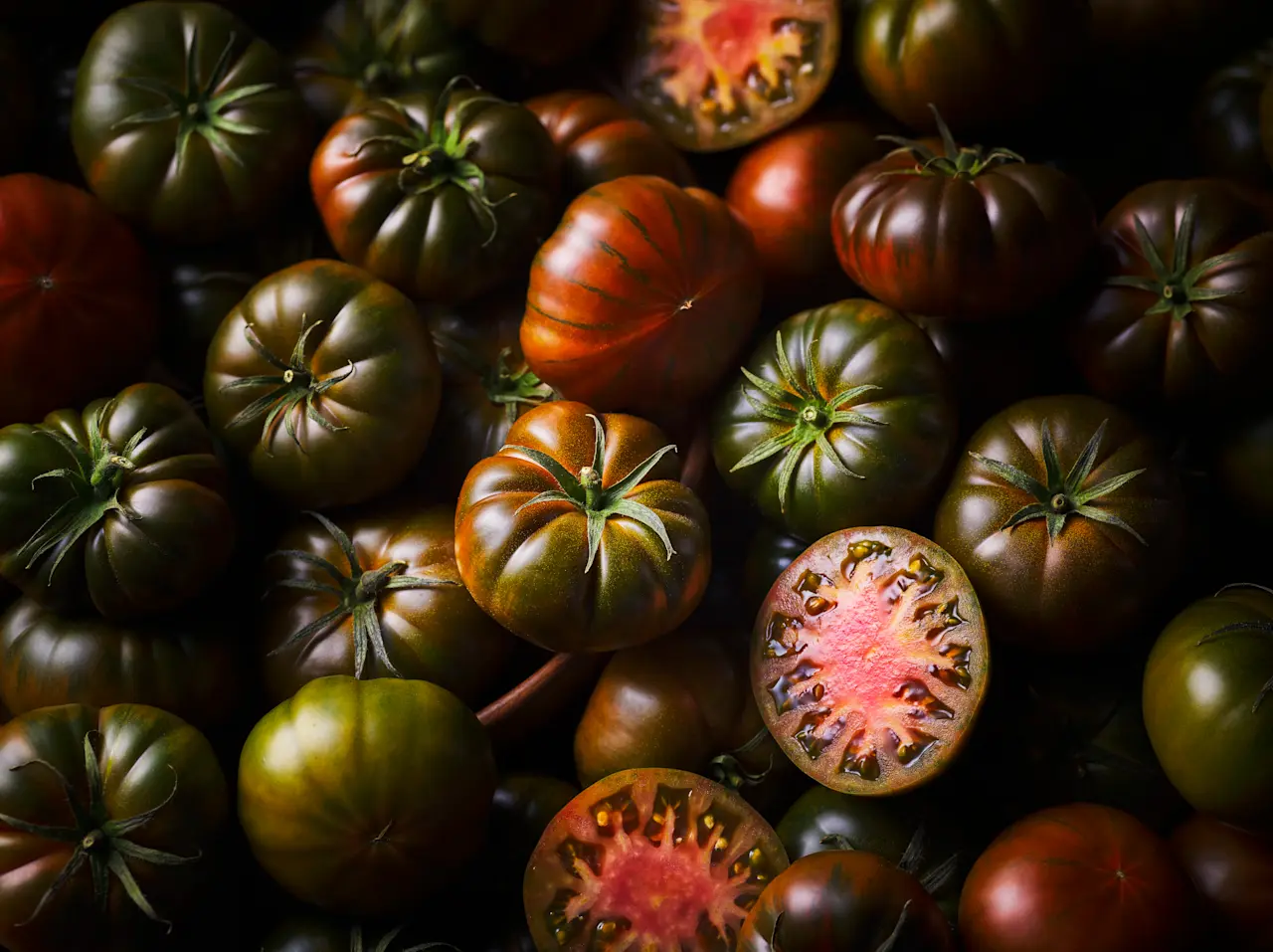 Types of Tomatoes | M&S Food