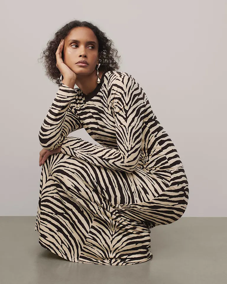 Neutral Outfits to Wear Now | M&S